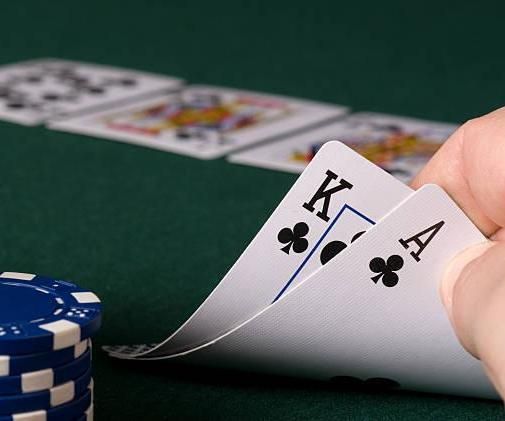 Texas Hold'Em for Beginning Card Players : 11 Steps - Instructables