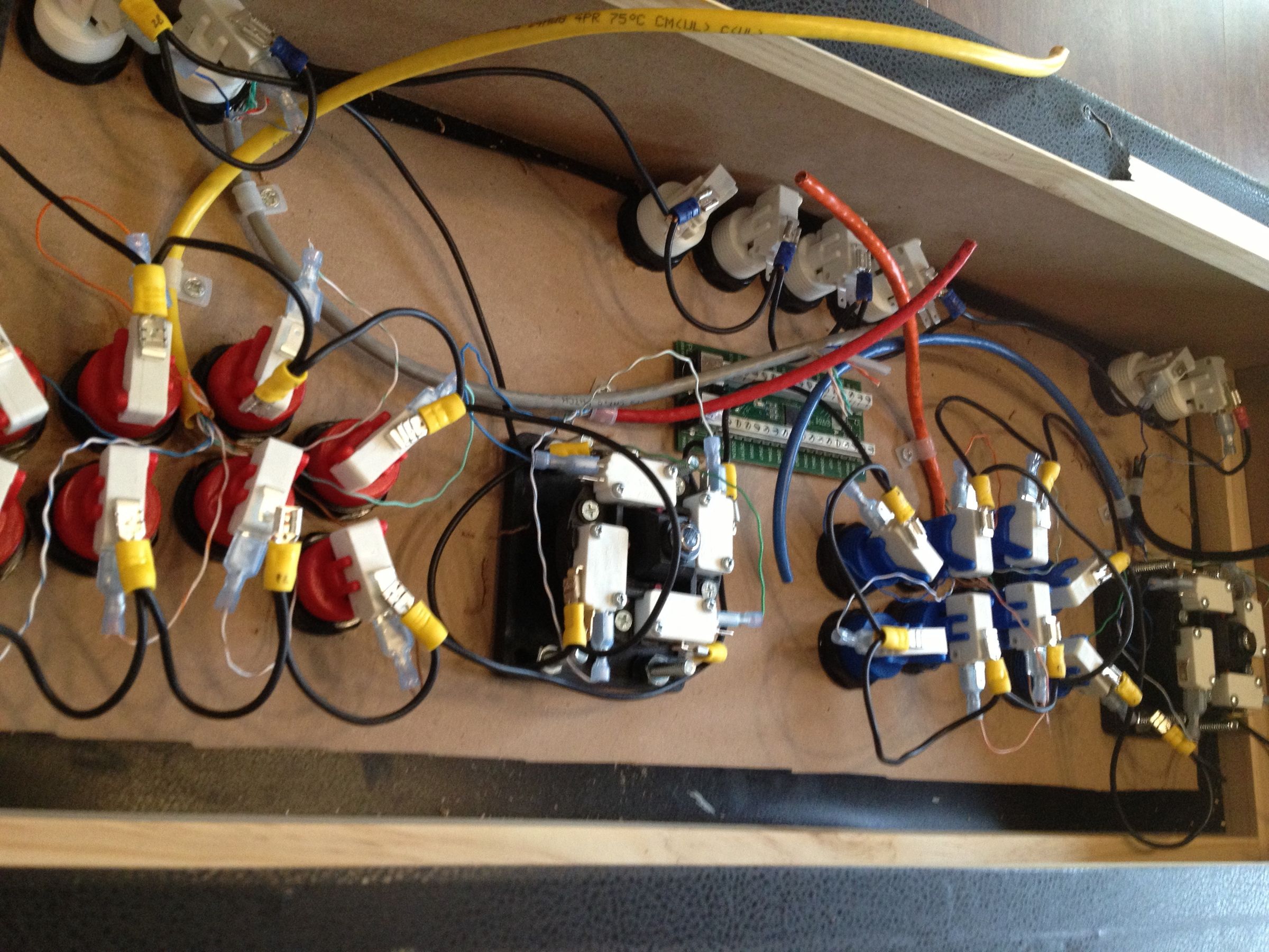 USB MAME Arcade Controller : 13 Steps (with Pictures) - Instructables