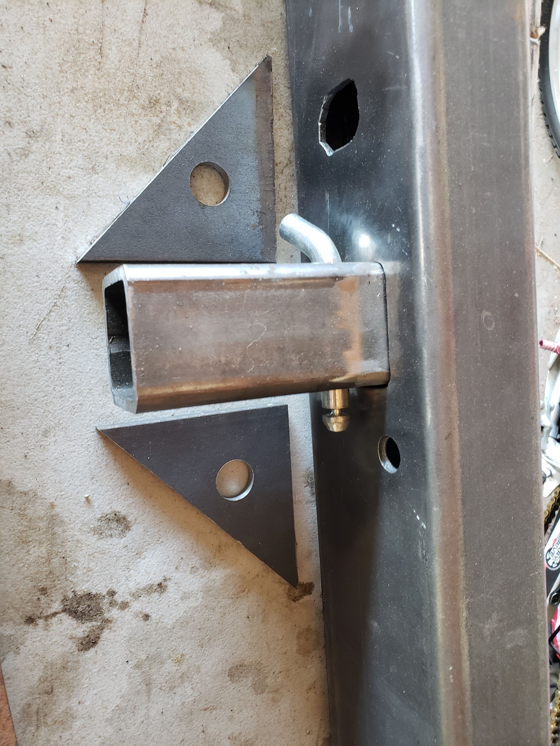Custom Off Road Rear Bumper With Hitch : 6 Steps (with Pictures ...