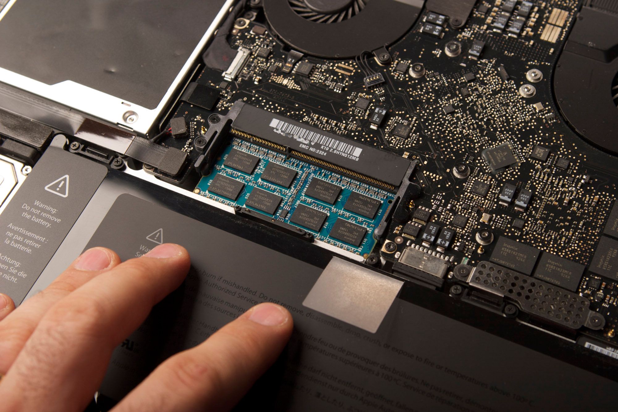 Upgrading RAM in Your MacBook Pro 13" or 15" : 19 Steps (with Pictures ...