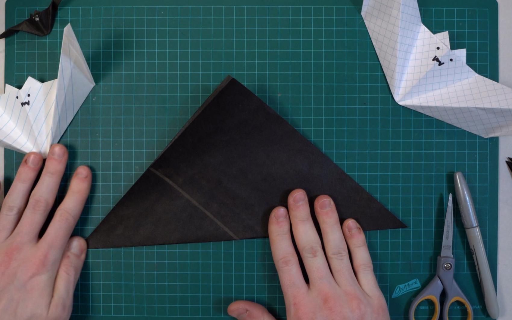 How to Make a Origami Bats : 7 Steps (with Pictures) - Instructables