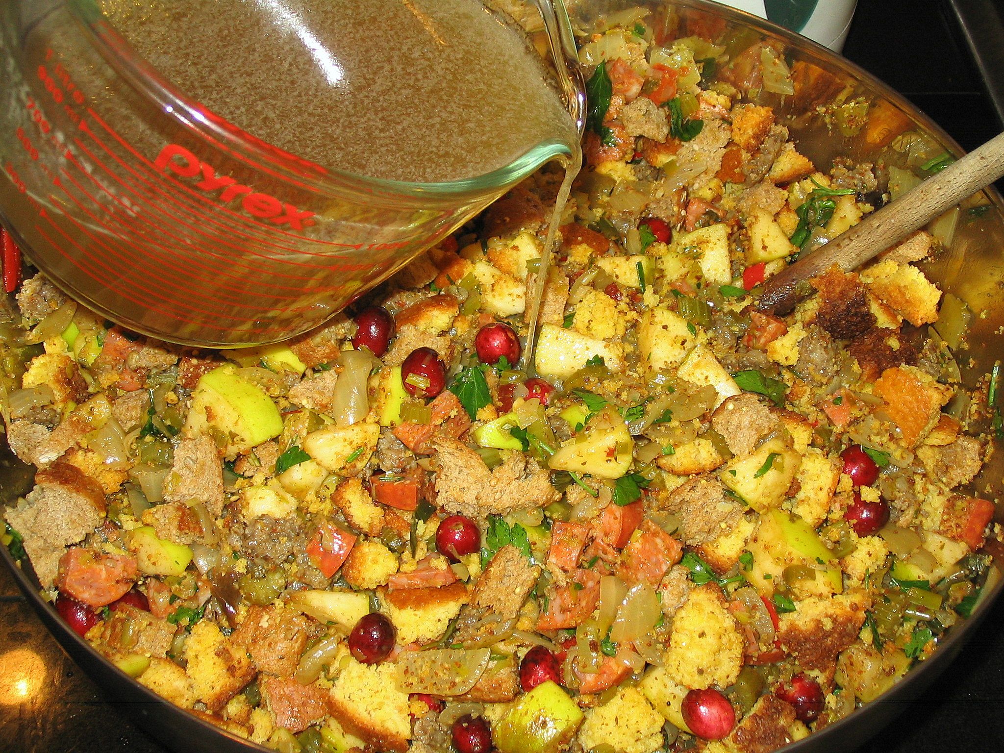 Sausage Apple Cranberry Cornbread Dressing : 7 Steps (with Pictures ...