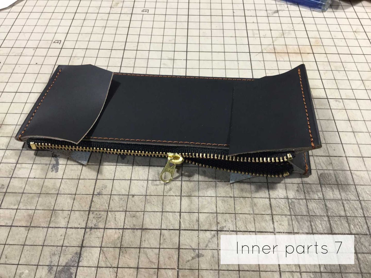 Round Zipper Wallet With Pattern : 8 Steps (with Pictures) - Instructables