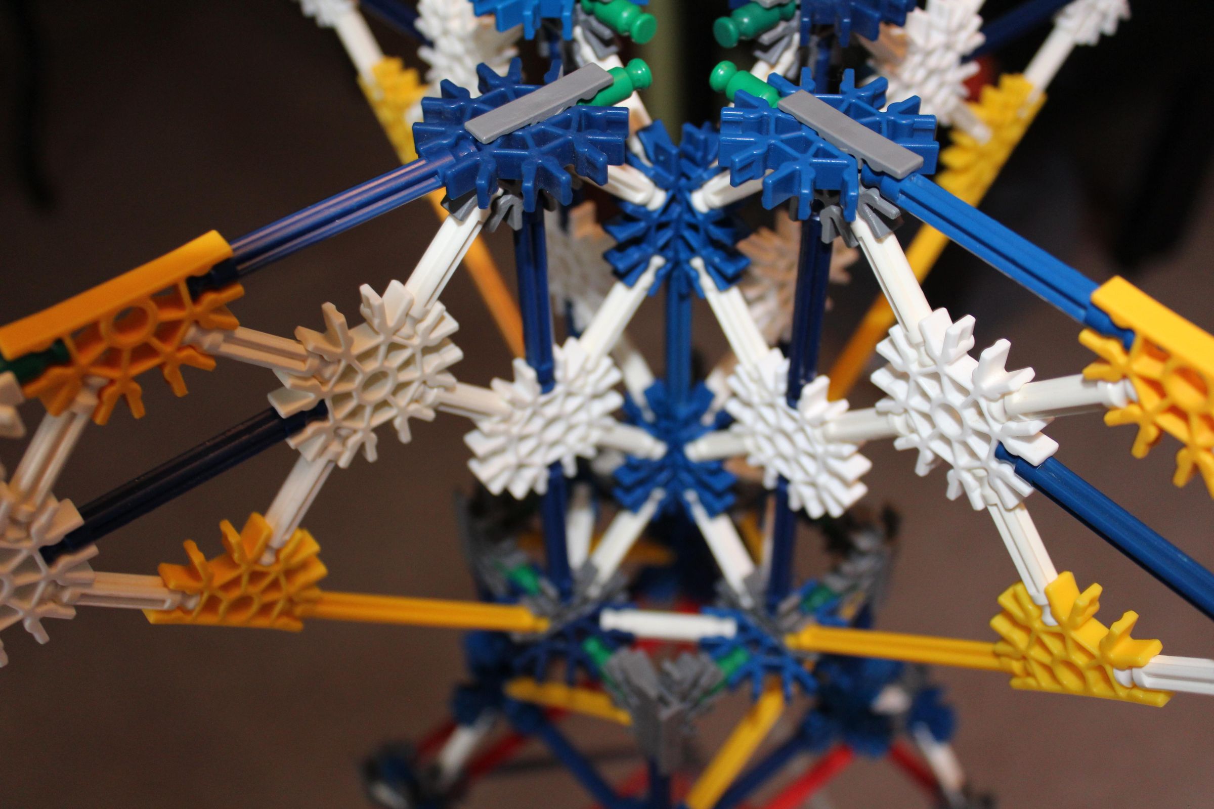 4-Foot Tall K'nex Helipad : 6 Steps - Instructables