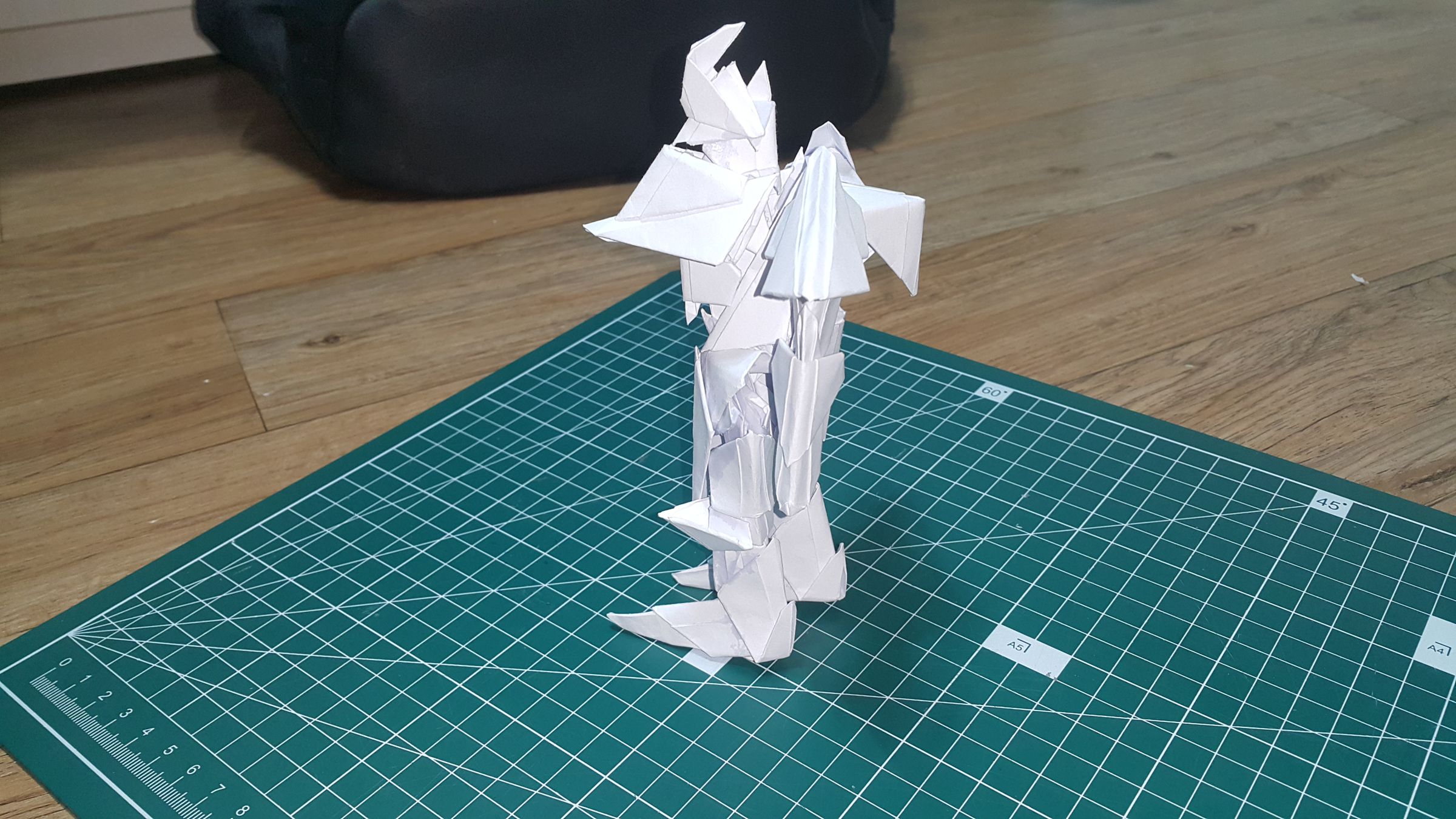 How to Make Easy Paper-bots : 4 Steps (with Pictures) - Instructables