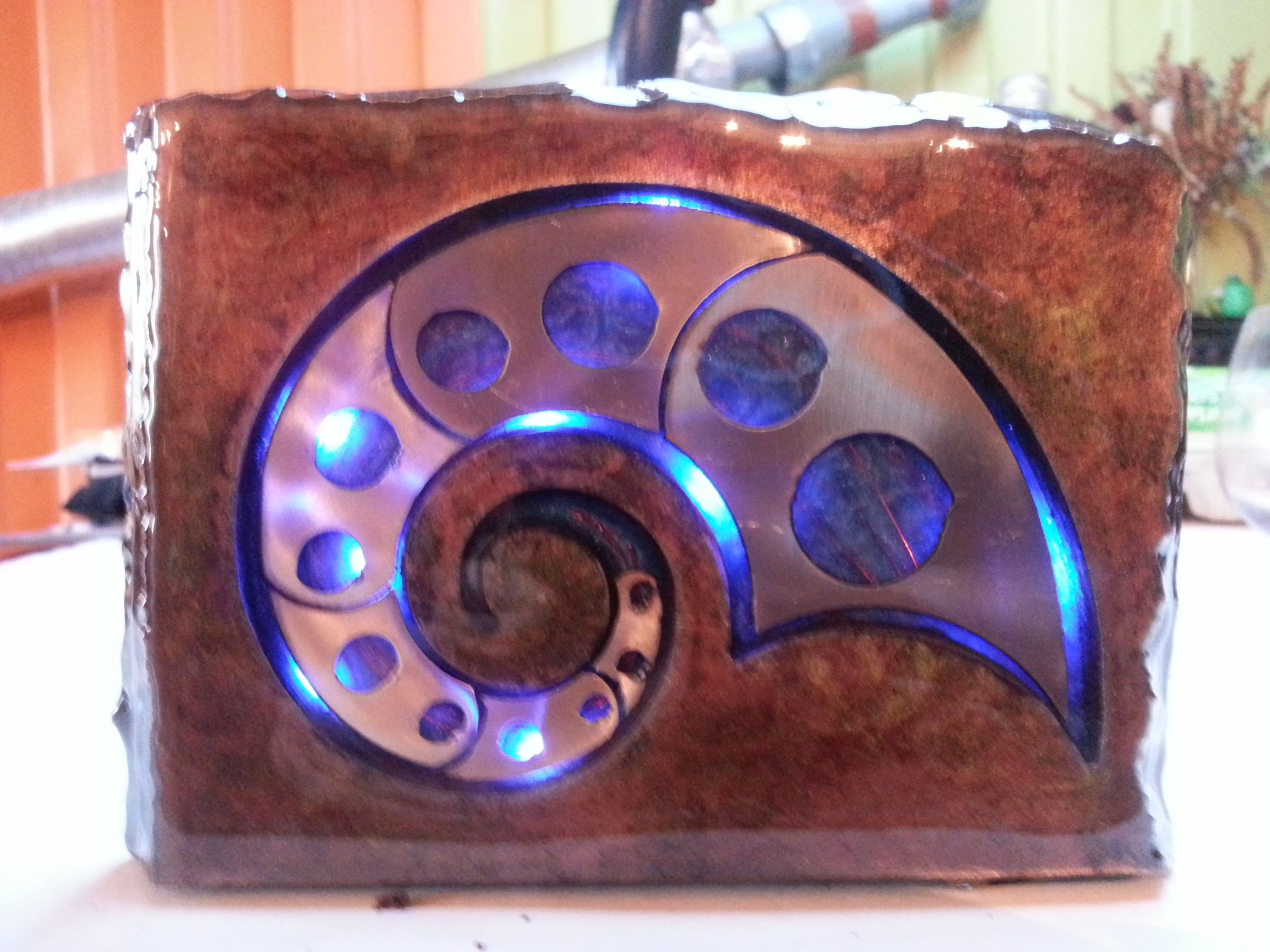 Glowing Metal Space Fossil : 6 Steps (with Pictures) - Instructables