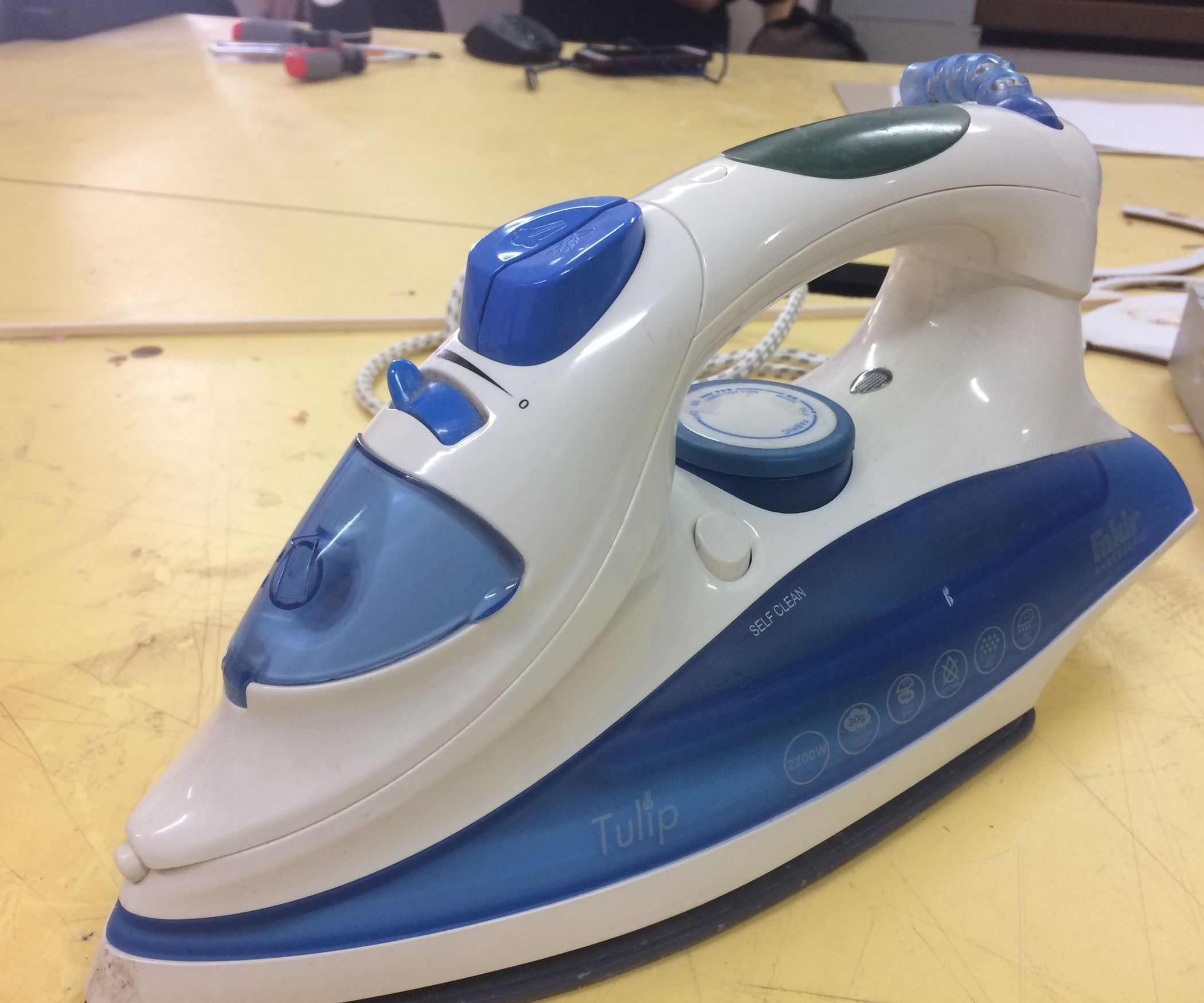 Iron Disassembly : 5 Steps - Instructables