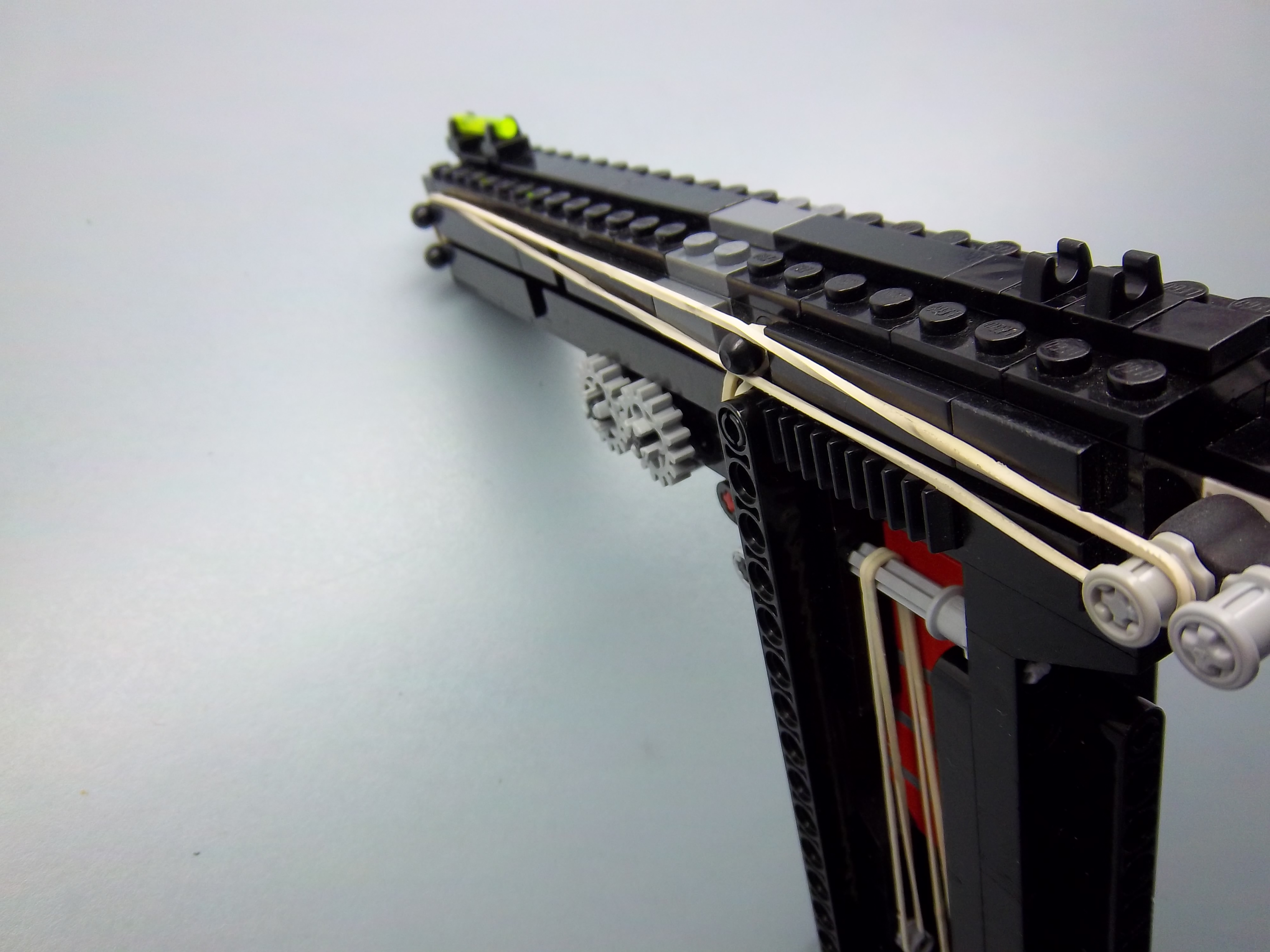 Functional LEGO Pistol (with GIF) : 4 Steps (with Pictures) - Instructables