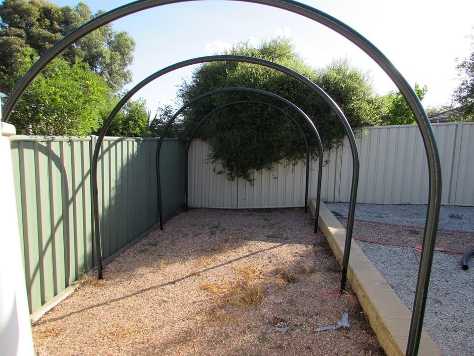 Poly Pipe Greenhouse and Shadehouse With Sprinkler System : 8 Steps ...