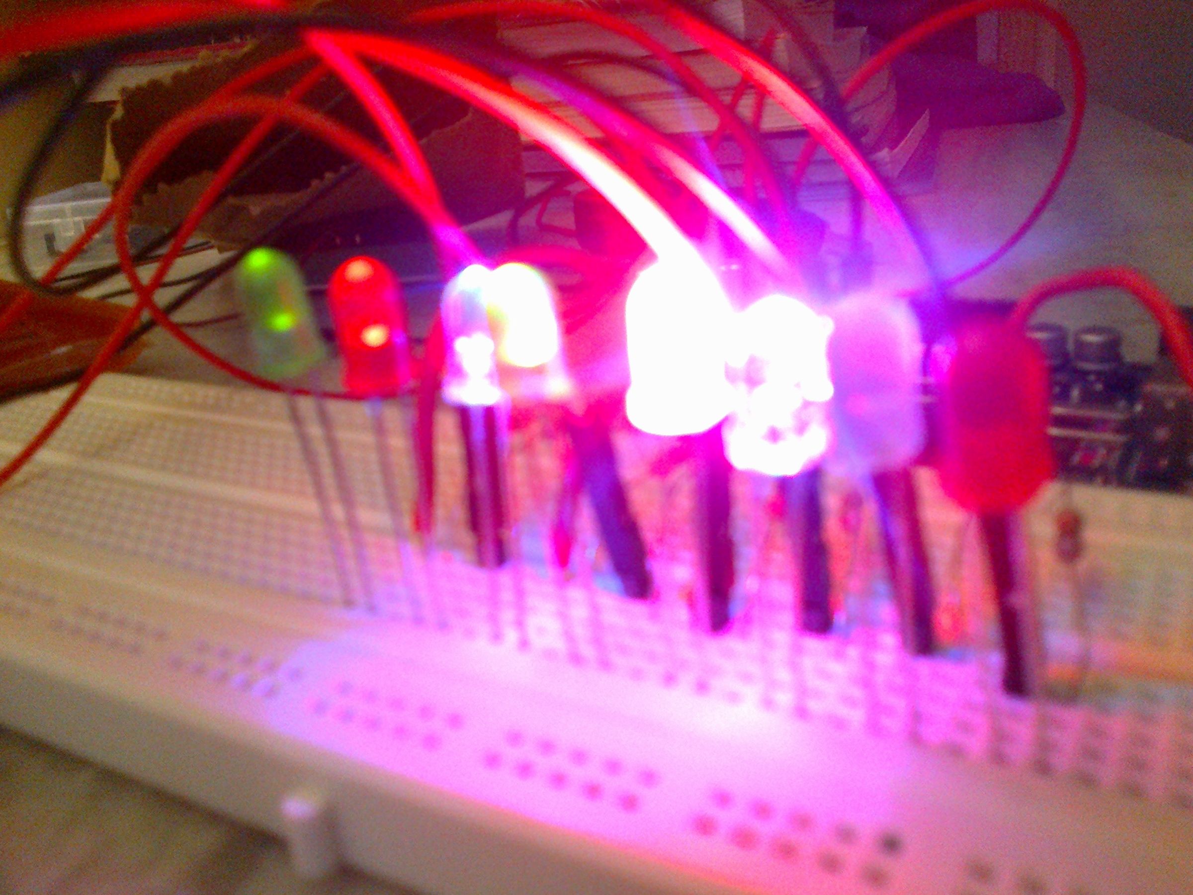How to Control 8 Leds Using Arduino Uno : 3 Steps - Instructables