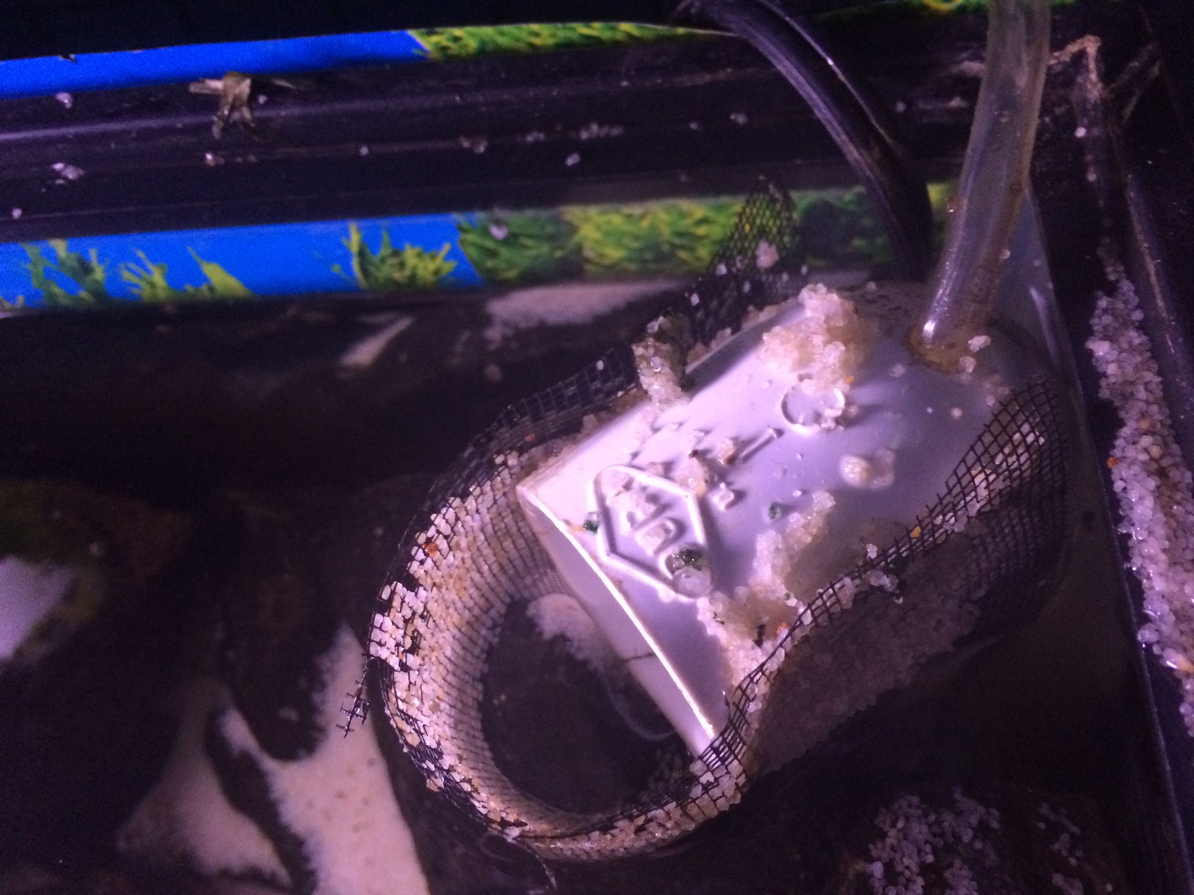 Underwater Waterfall, for Cheap! : 6 Steps (with Pictures) - Instructables