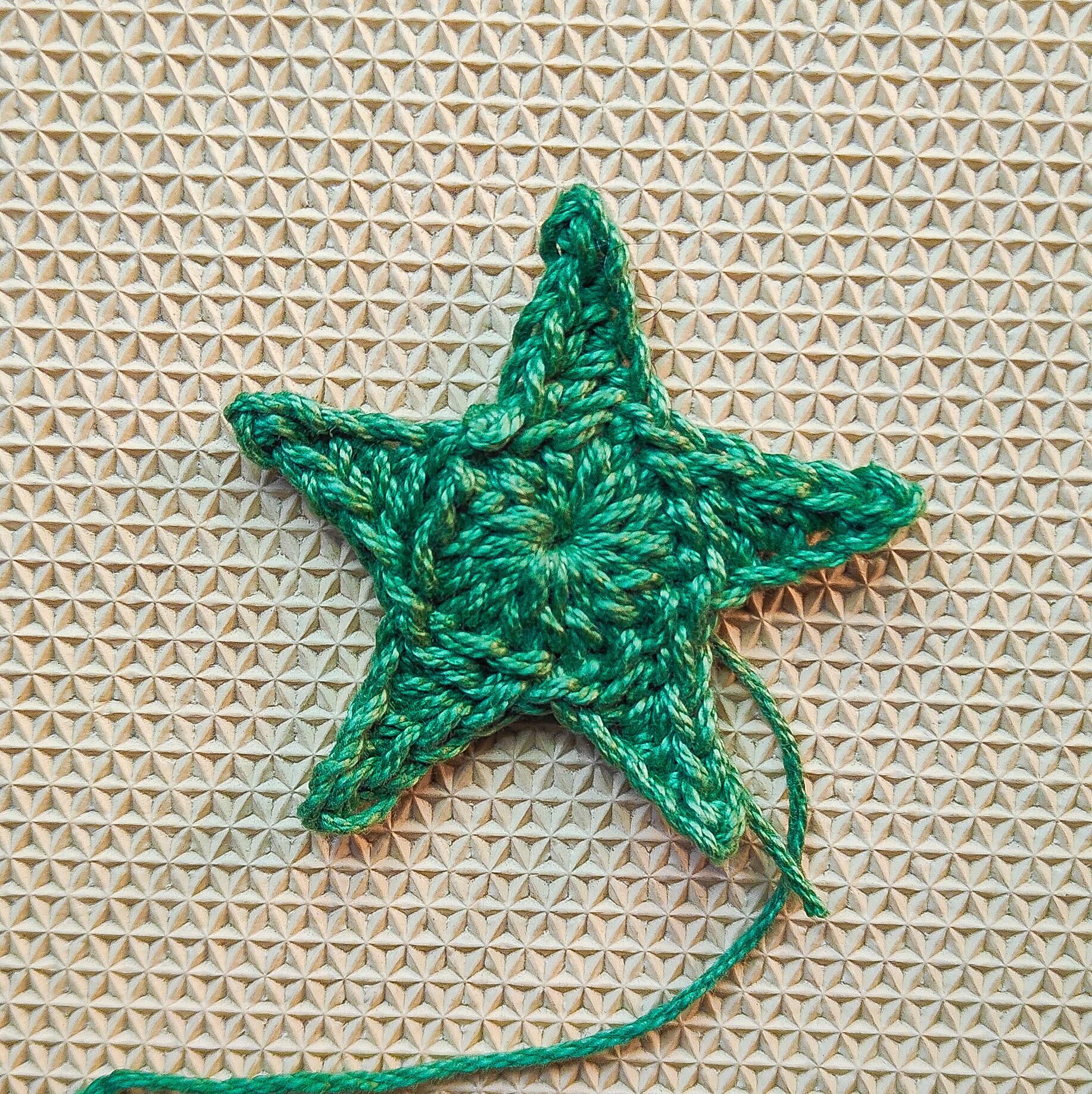 Easiest and Fastest Five Pointed Crochet Star (with Pictures ...