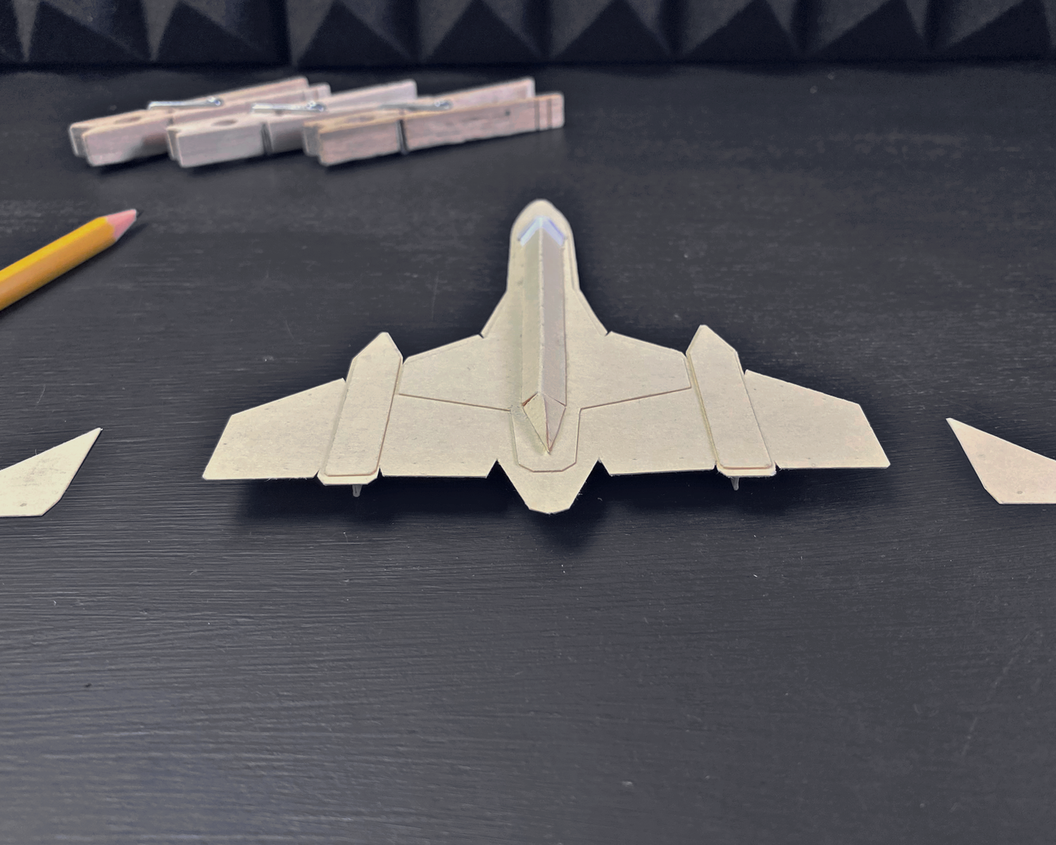 Card Stock Spy Plane Glider : 7 Steps (with Pictures) - Instructables