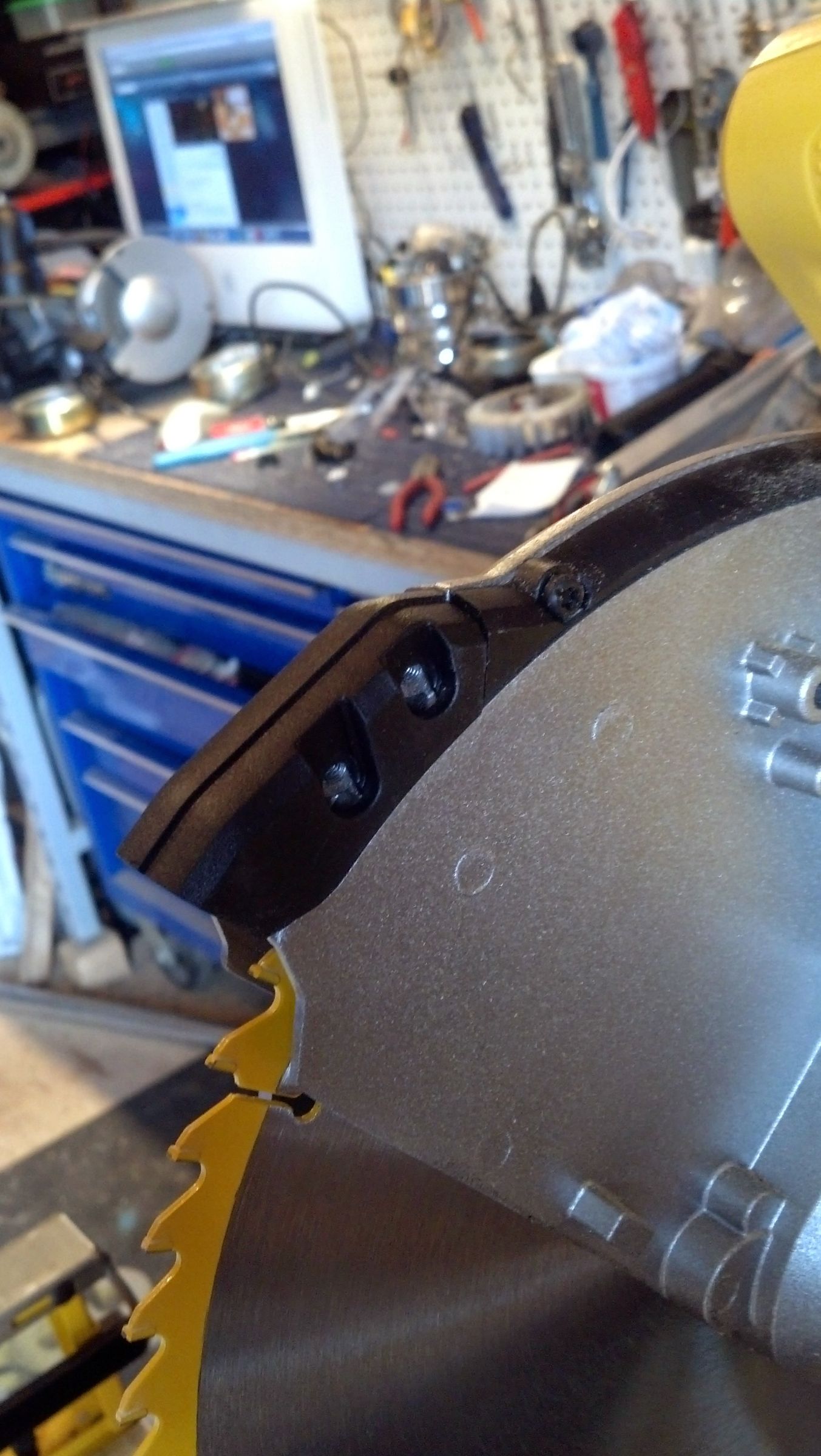 Miter Saw Shadow Line : 7 Steps (with Pictures) - Instructables