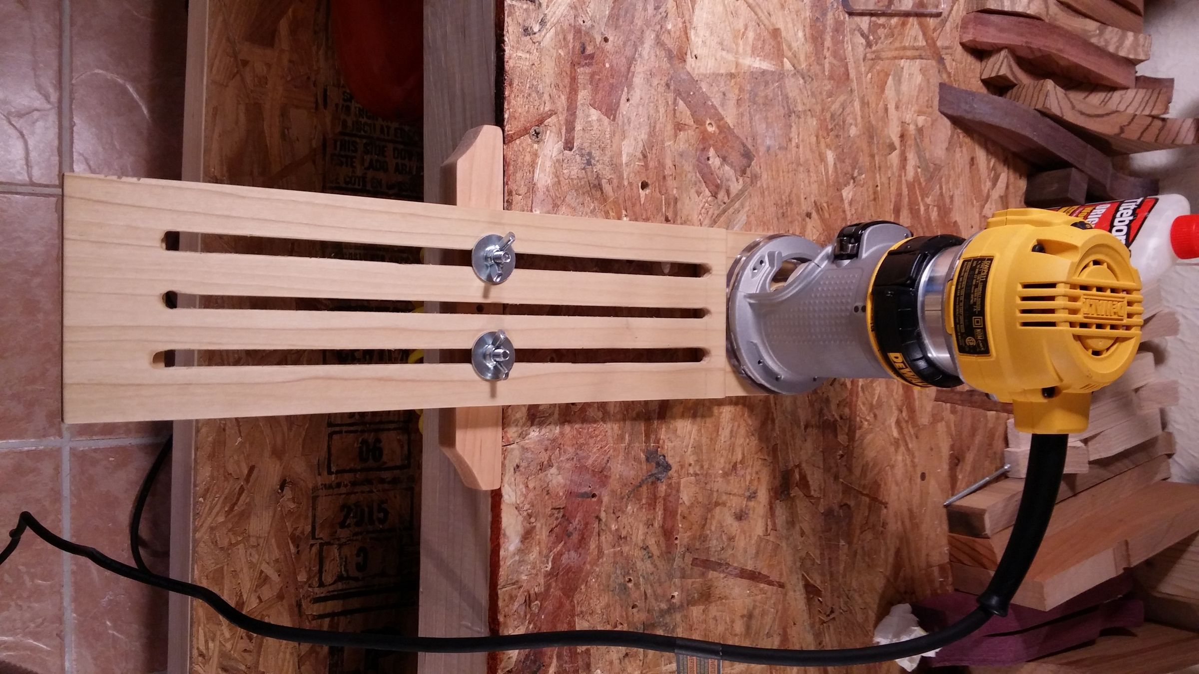 Router Circle Jig Edge Guide : 14 Steps (with Pictures) - Instructables