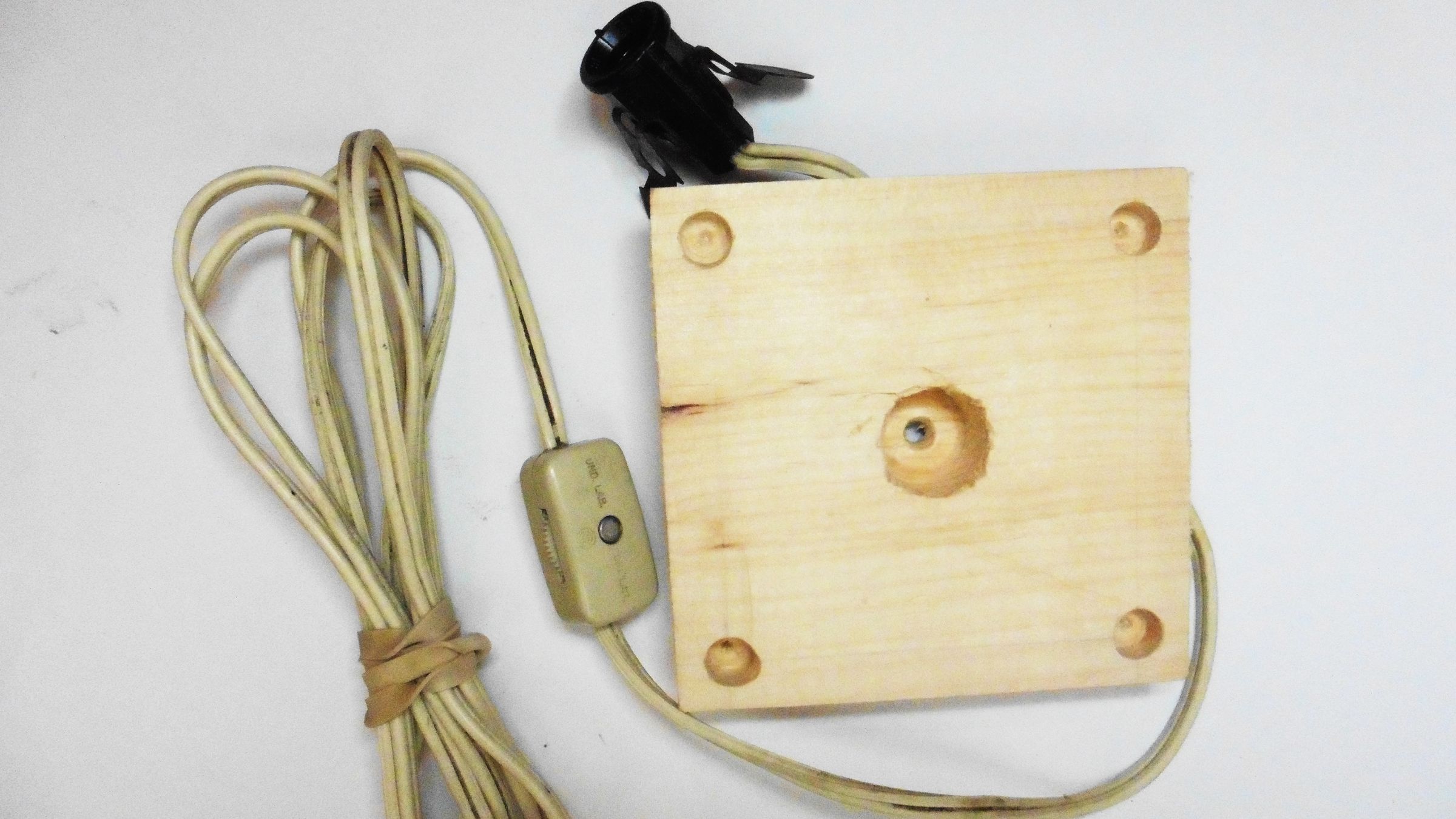 Rubber Band Lamp : 9 Steps (with Pictures) - Instructables
