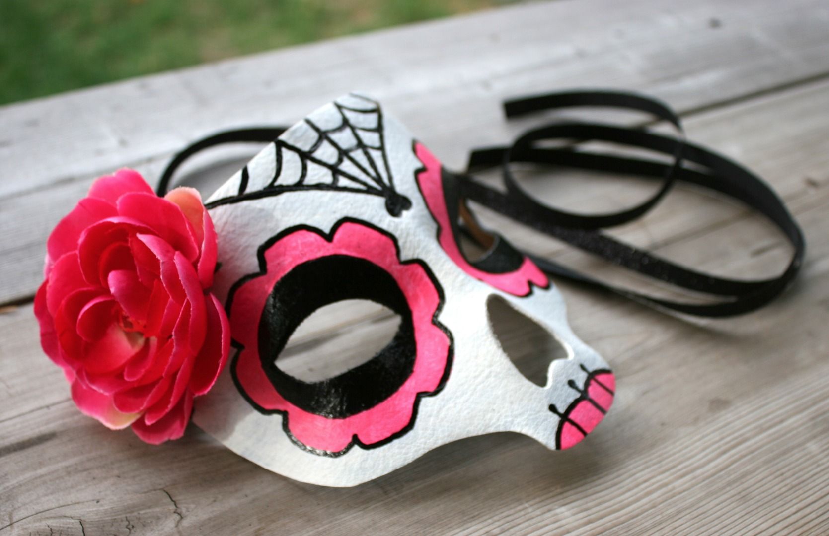 Sugar Skull Mask : 10 Steps (with Pictures) - Instructables
