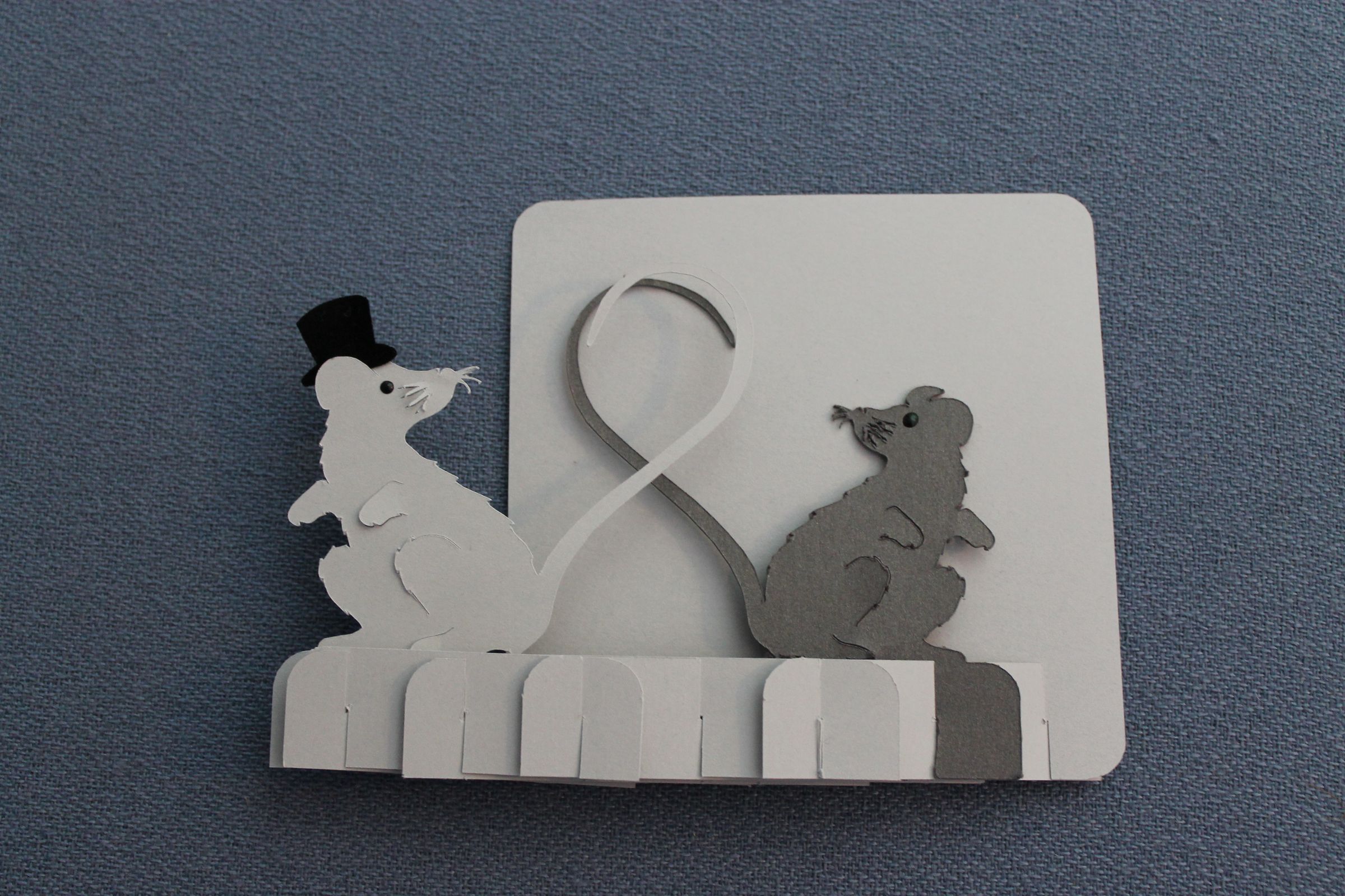 Rats in Love Standing Pop-up Card : 4 Steps (with Pictures) - Instructables
