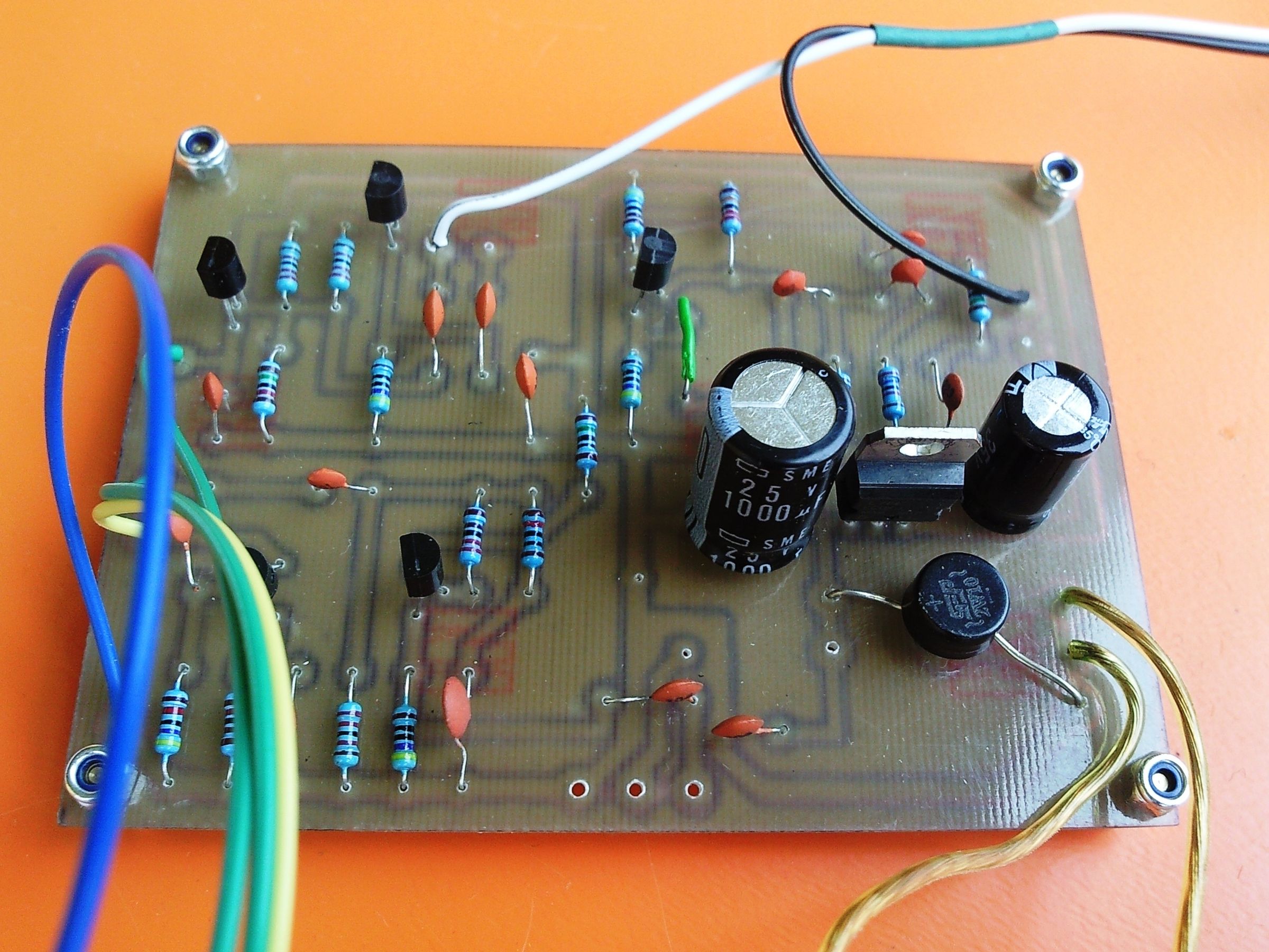 RF Signal Generator : 8 Steps (with Pictures) - Instructables