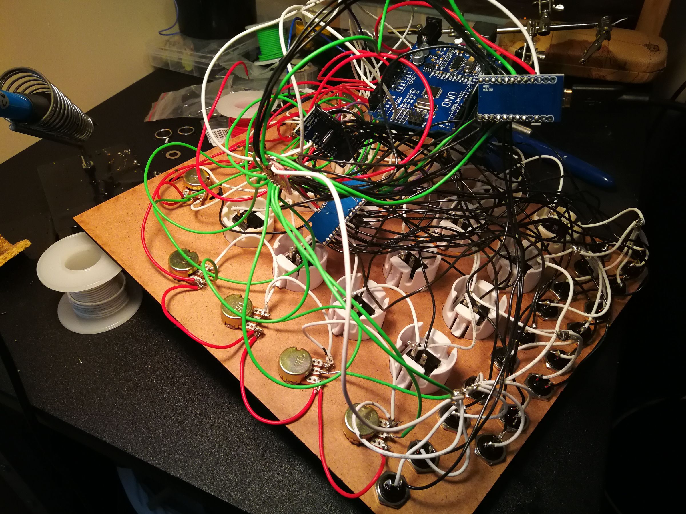 DIY Ableton Launcher MidiFighter : 6 Steps - Instructables