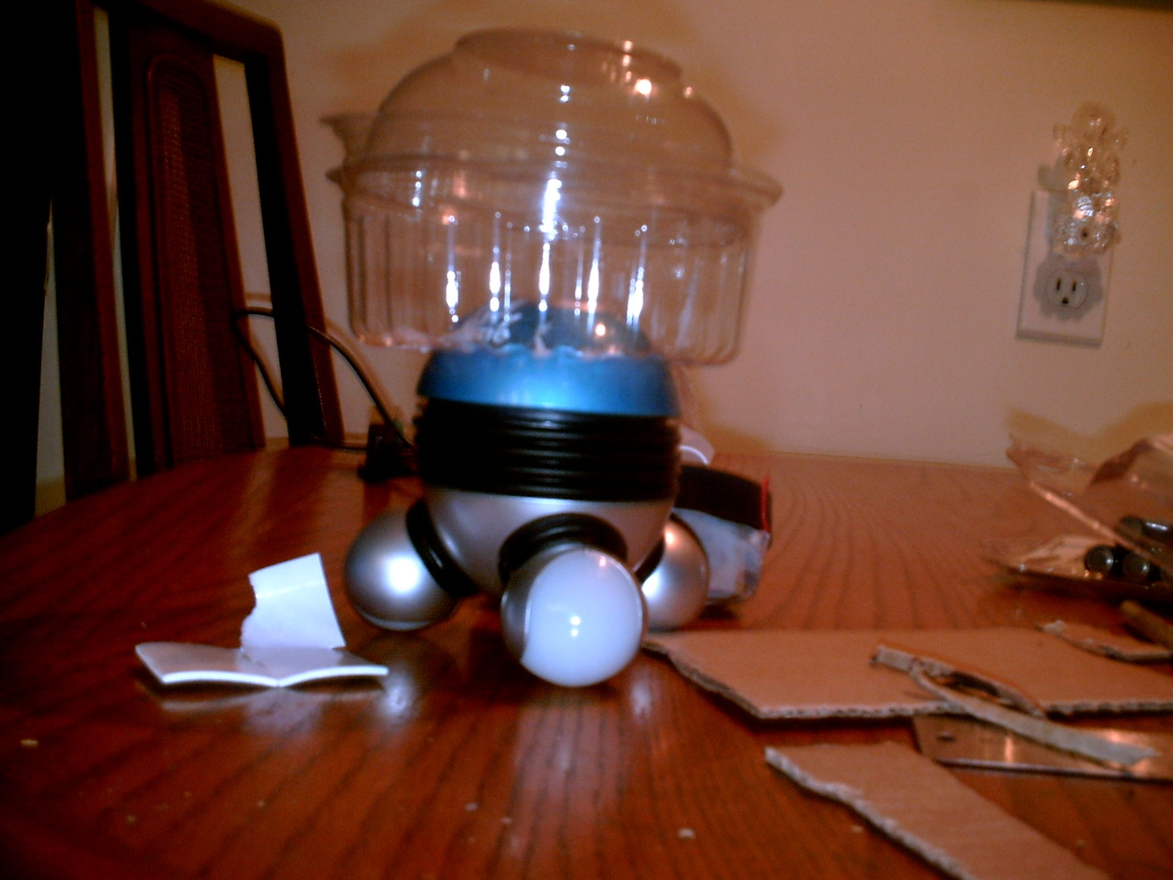 Disco Robot Monster : 10 Steps - Instructables