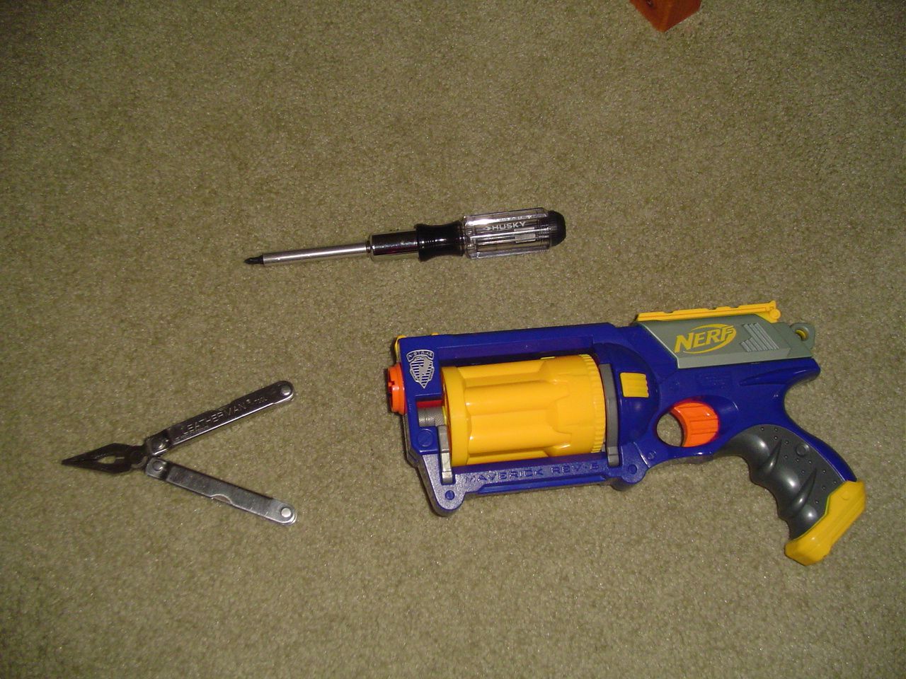 Nerf Maverick Barrel Mod : 4 Steps - Instructables