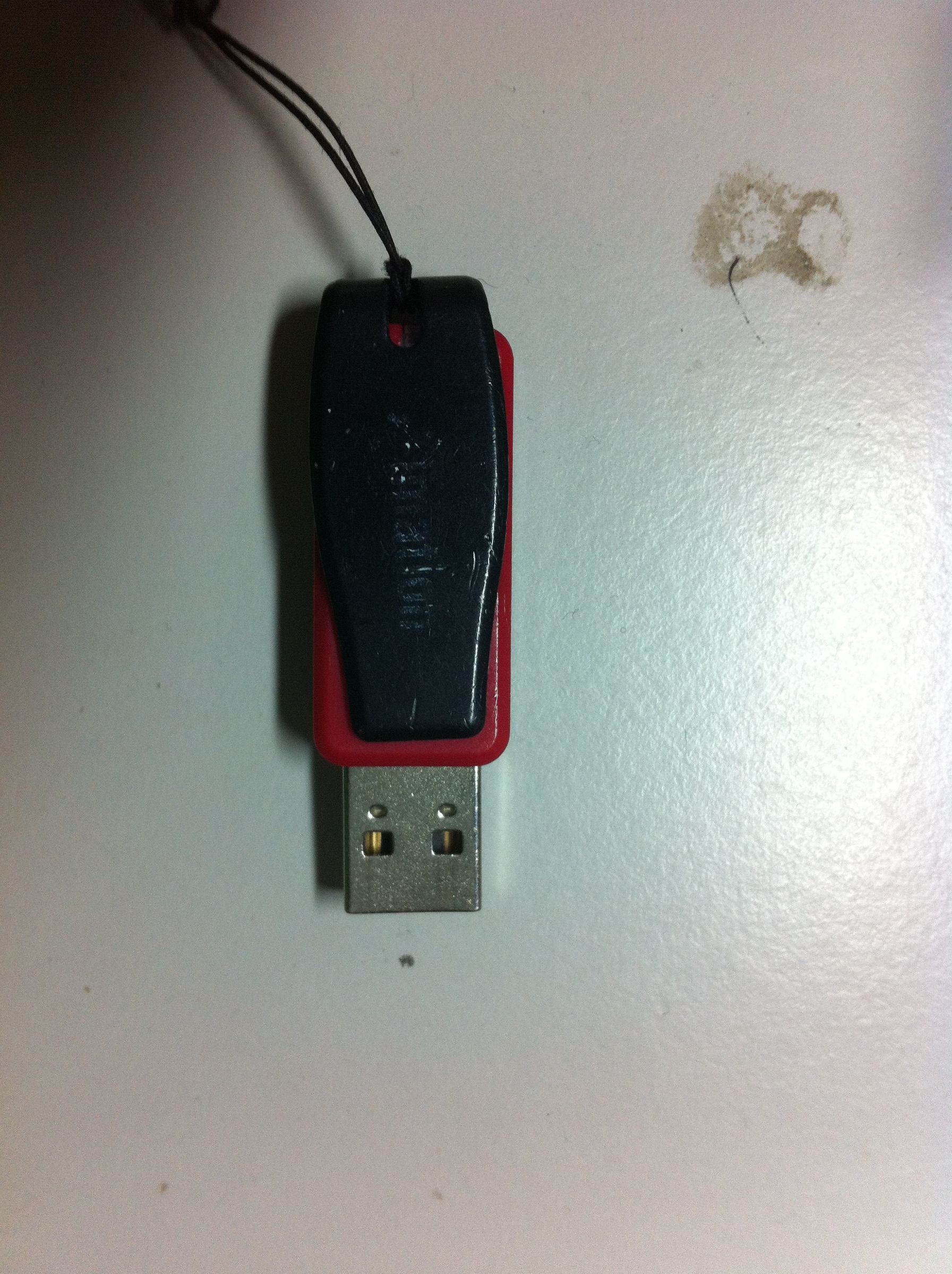 Fix a Broken Thumb-Drive USB Connector : 5 Steps - Instructables