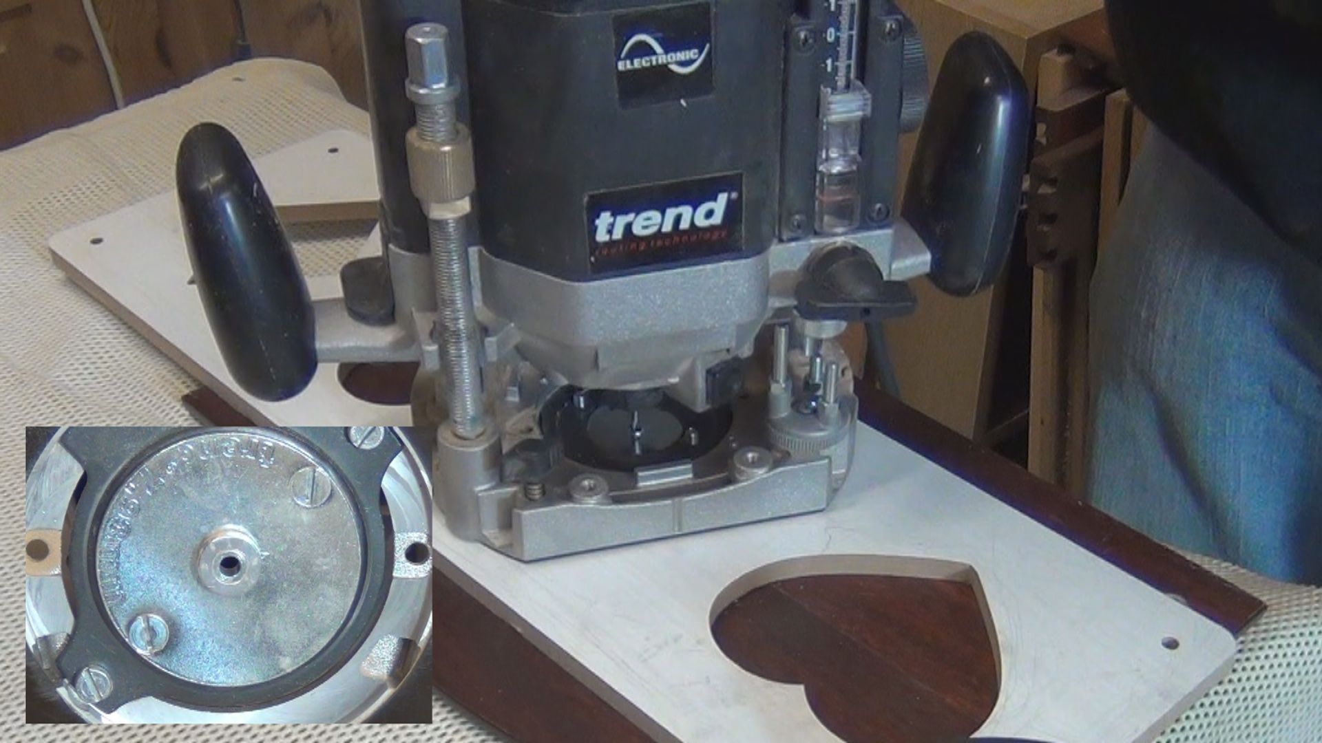 Router Inlays With a Guide Bush and Collar : 5 Steps (with Pictures ...