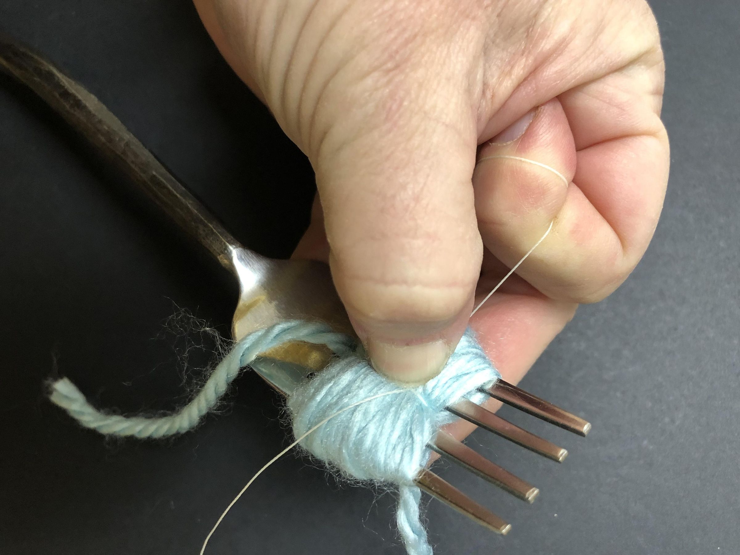 Fluffy Friends Poof Ball : 14 Steps (with Pictures) - Instructables