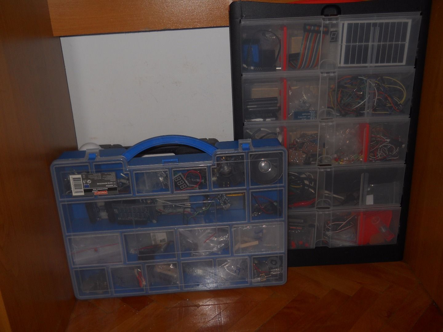 Make a One Desk Electronics Lab (in a Small Place, for Beginners) : 17 ...