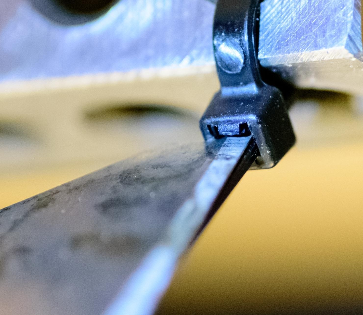 Zip Tie Removal Tool : 3 Steps - Instructables