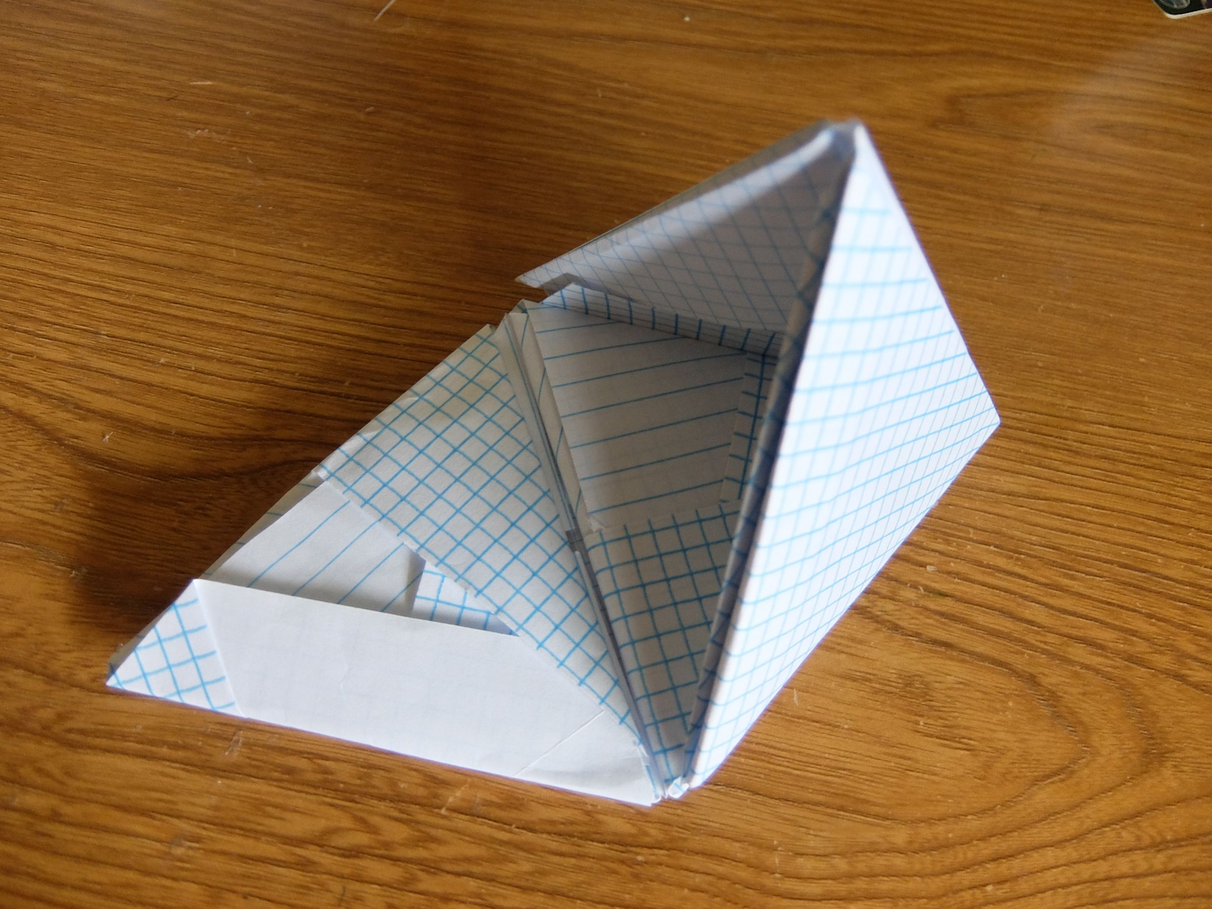 Tetrahedron 3D Model DYI Using Graphing Papers : 6 Steps (with Pictures ...