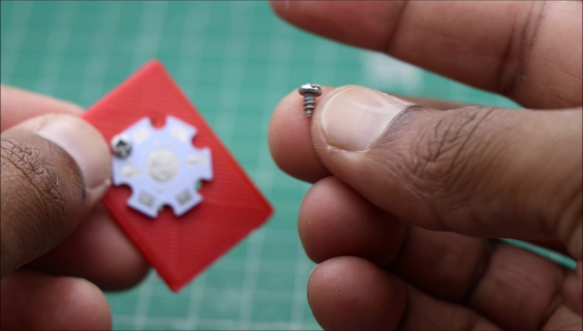 How to Make Mini Rechargeable Powerful LED Light : 8 Steps (with ...