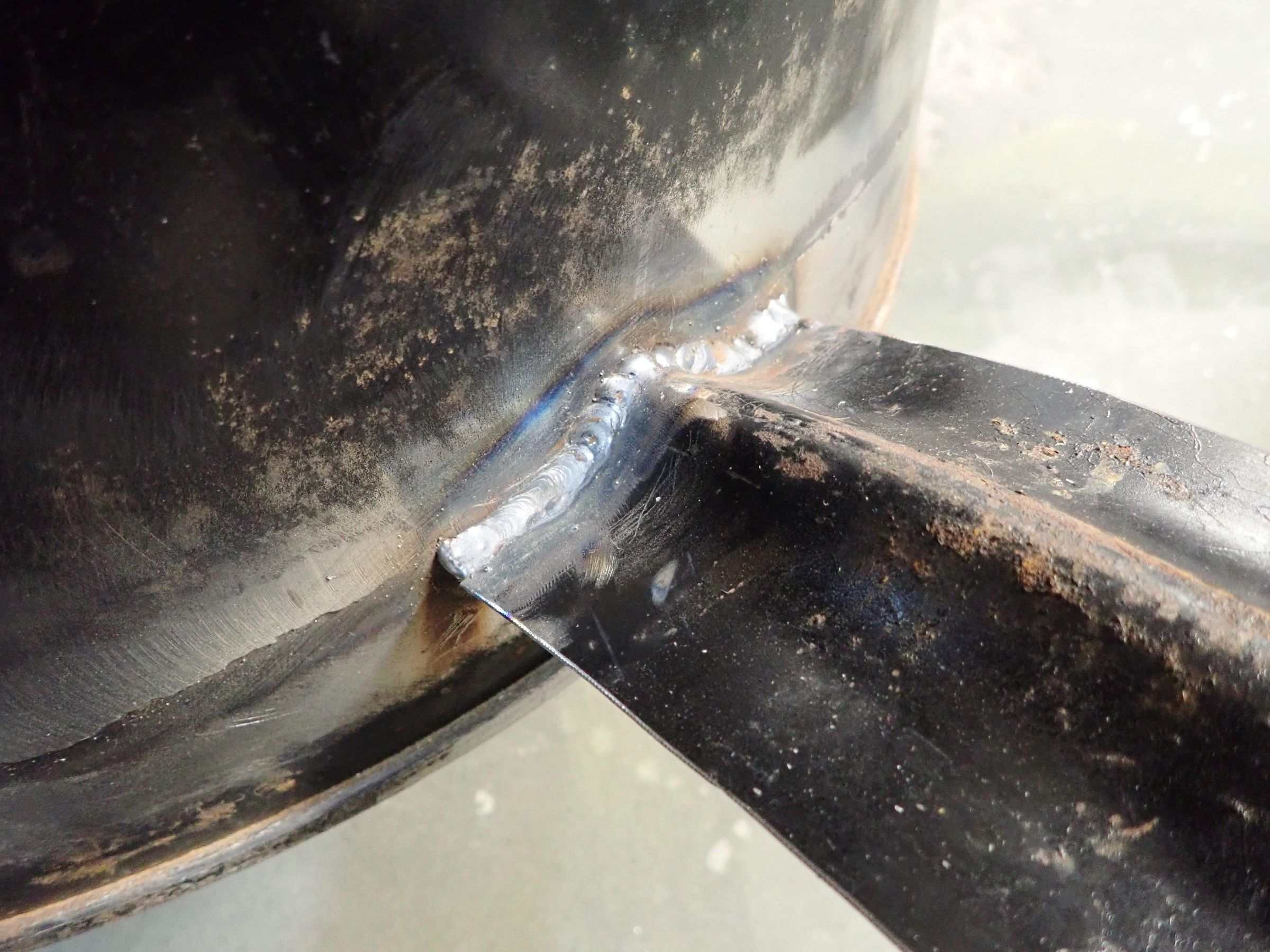 Backyard Guardian: Steel Drum Fire Pit : 19 Steps (with Pictures ...