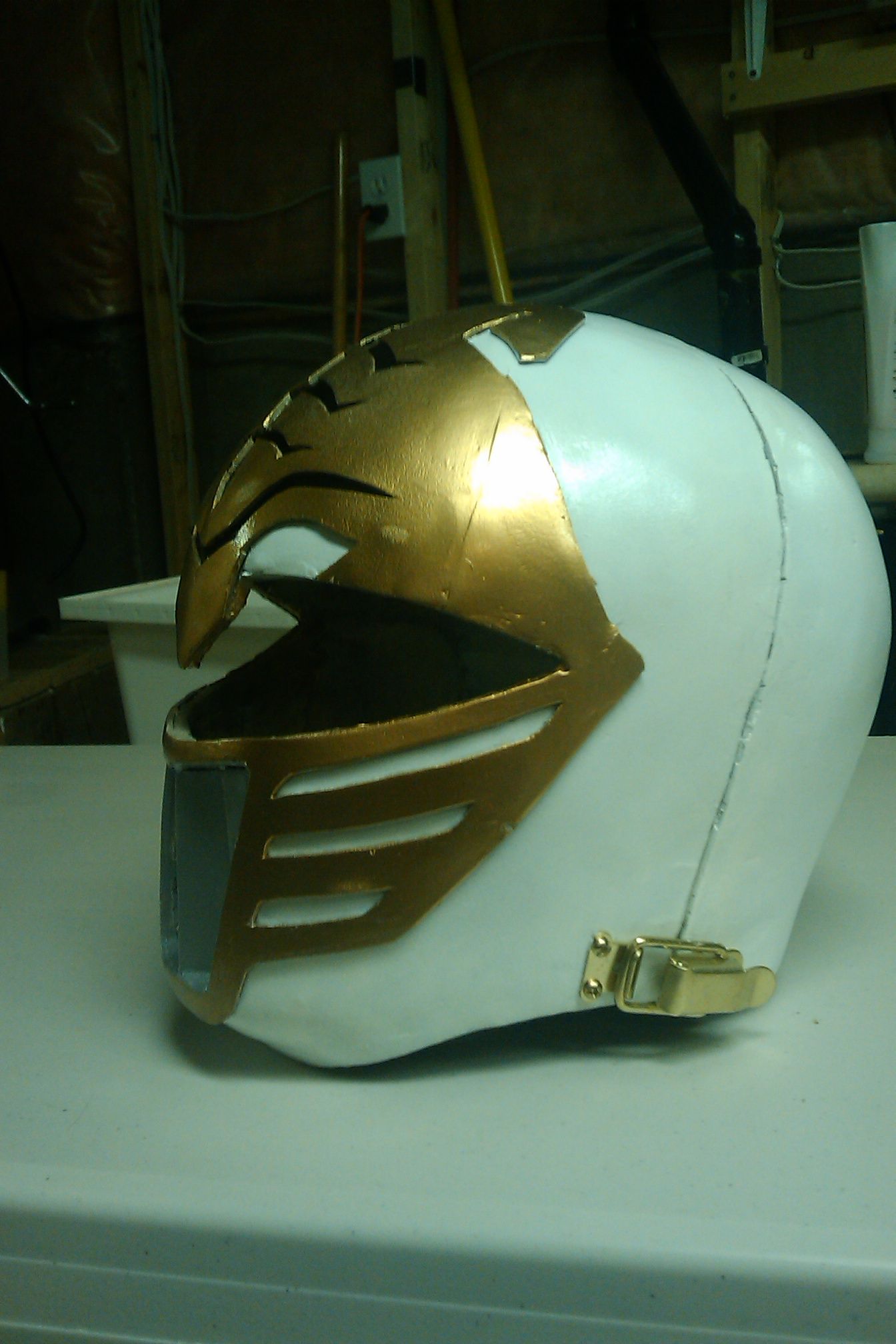 Power Rangers Helmet : 6 Steps (with Pictures) - Instructables