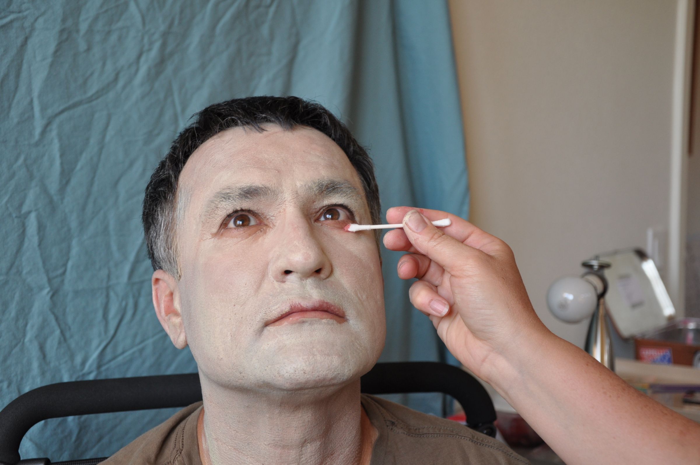 Make an Awesome Zombie Movie : 15 Steps - Instructables