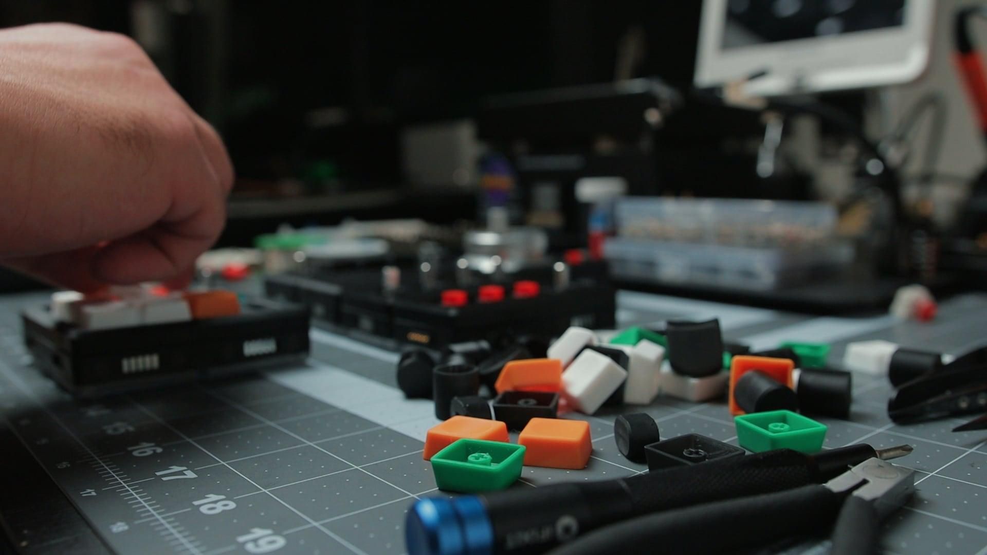Modular Macro Keyboard System — Ocreeb MK2 : 12 Steps (with Pictures ...