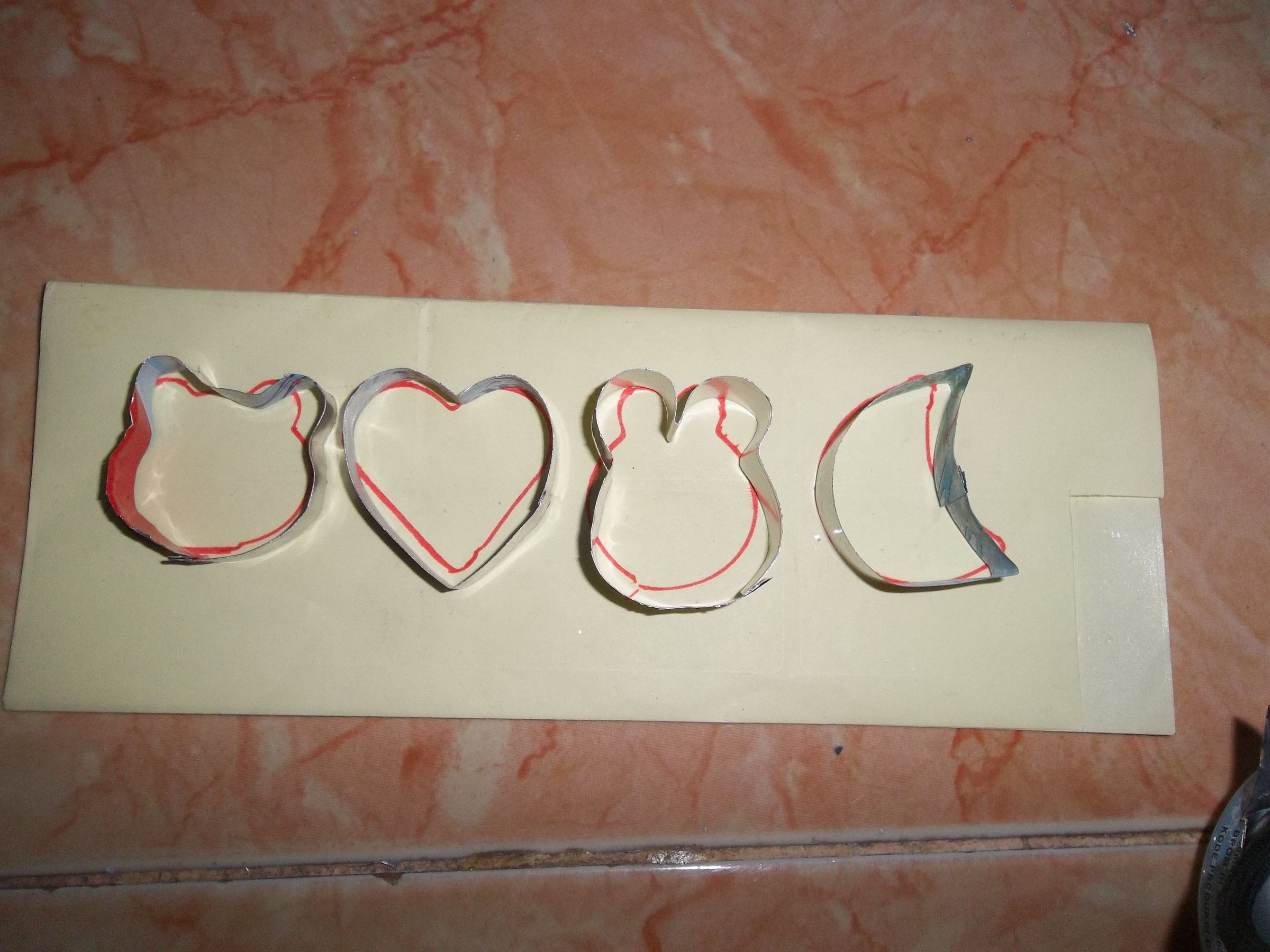 DIY Cake Mold for Free : 5 Steps - Instructables