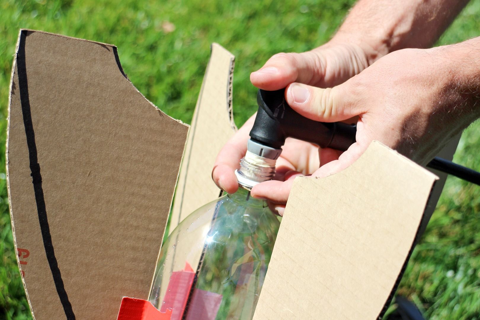 2 Liter Rocket : 9 Steps (with Pictures) - Instructables