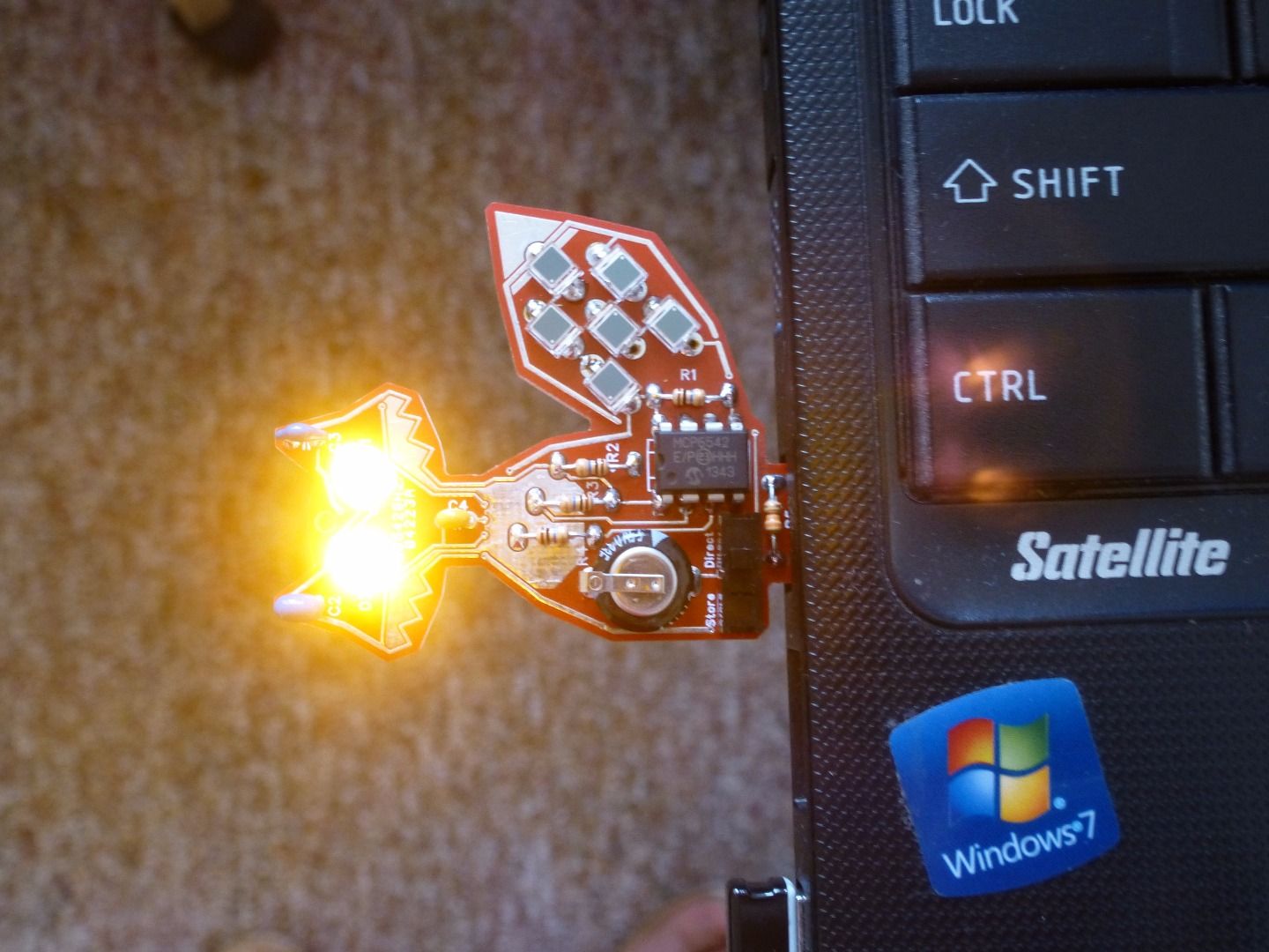 LED Fox Pendant, Solar Powered Kit : 10 Steps (with Pictures ...