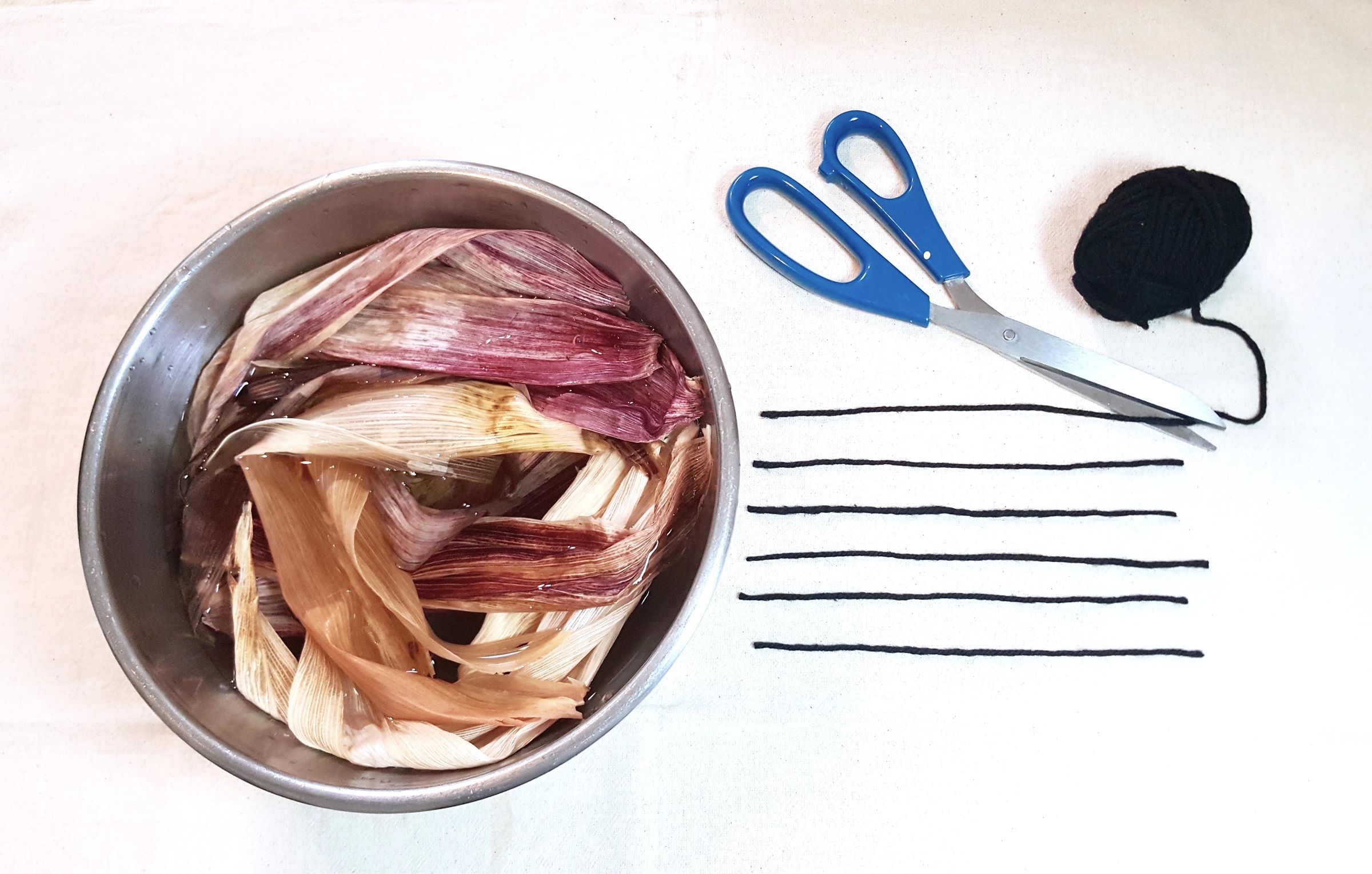 Corn Husk Dolls : 8 Steps (with Pictures) - Instructables