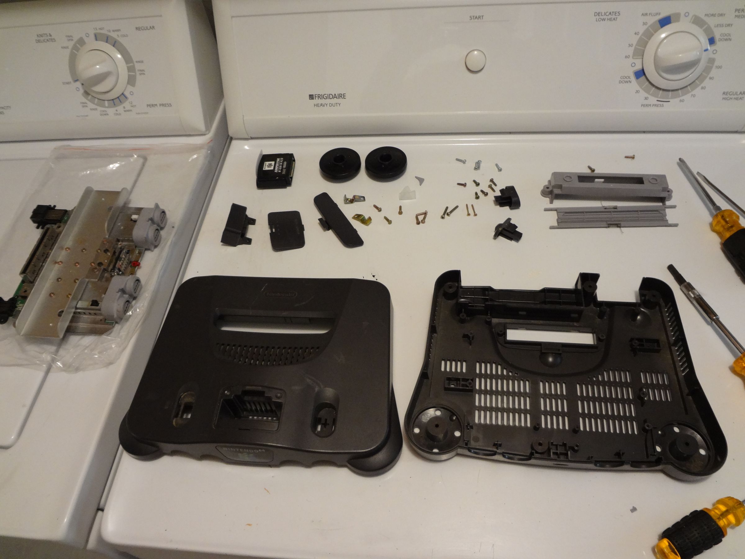 Hydro Dipped Nintendo 64 Console. : 6 Steps - Instructables