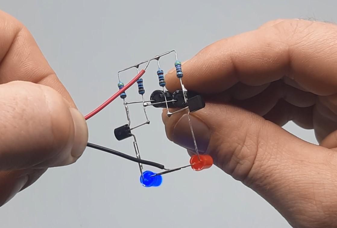 Simple Flip Flop Circuit : 8 Steps (with Pictures) - Instructables