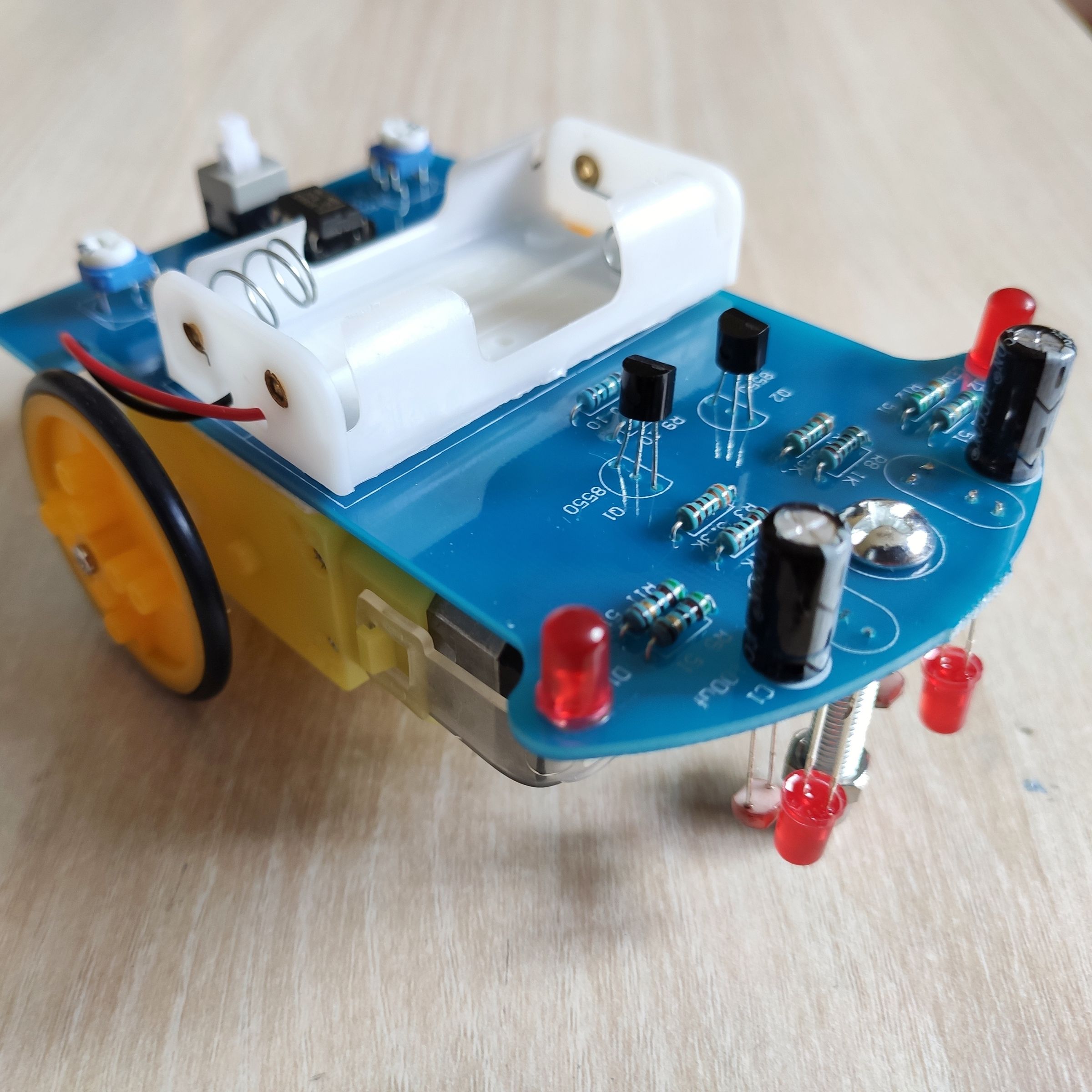Line Following Robot : 5 Steps - Instructables