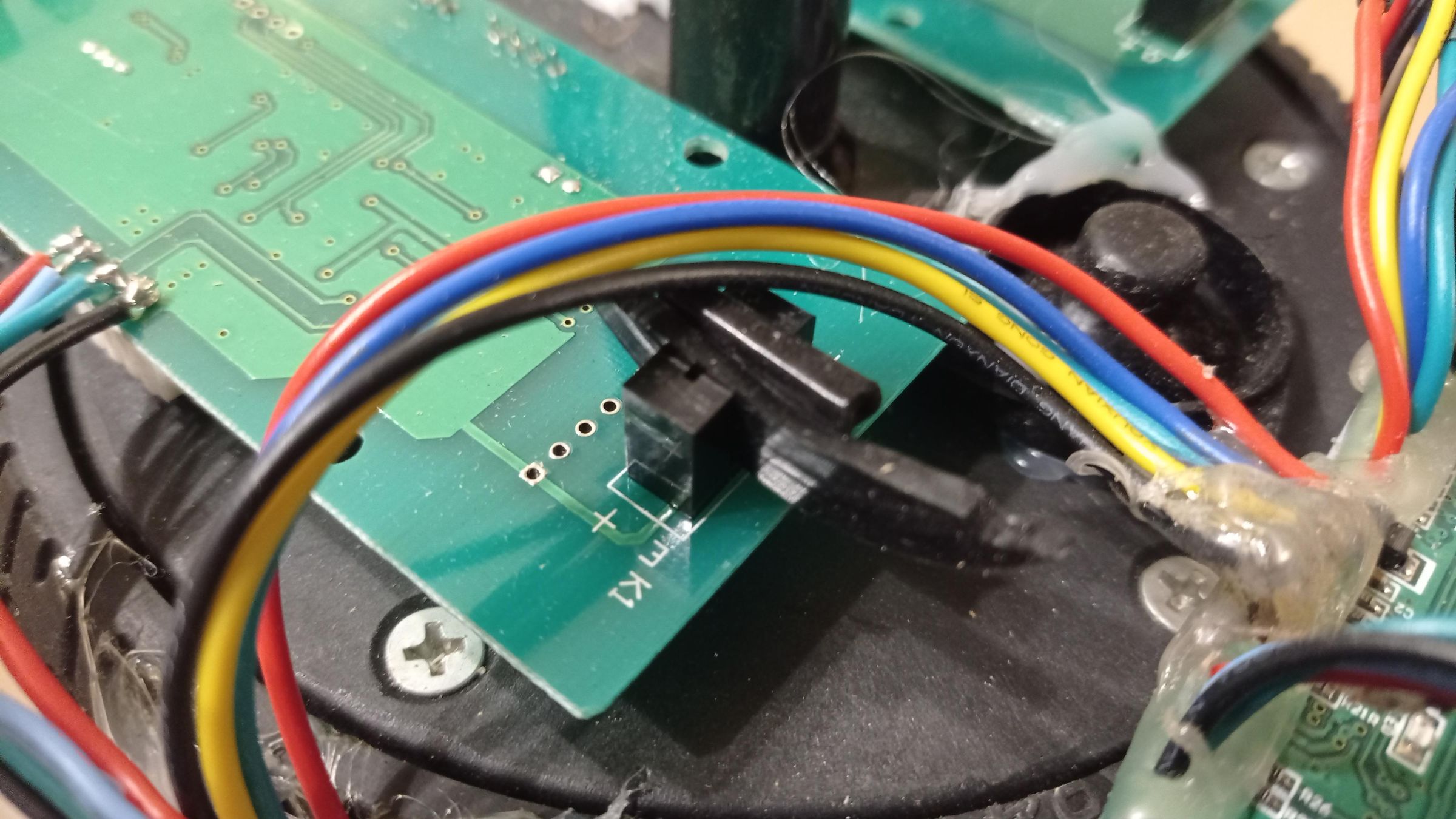 Simple DIY Conversion of a Hoverboard Into a Pottery Wheel : 5 Steps ...