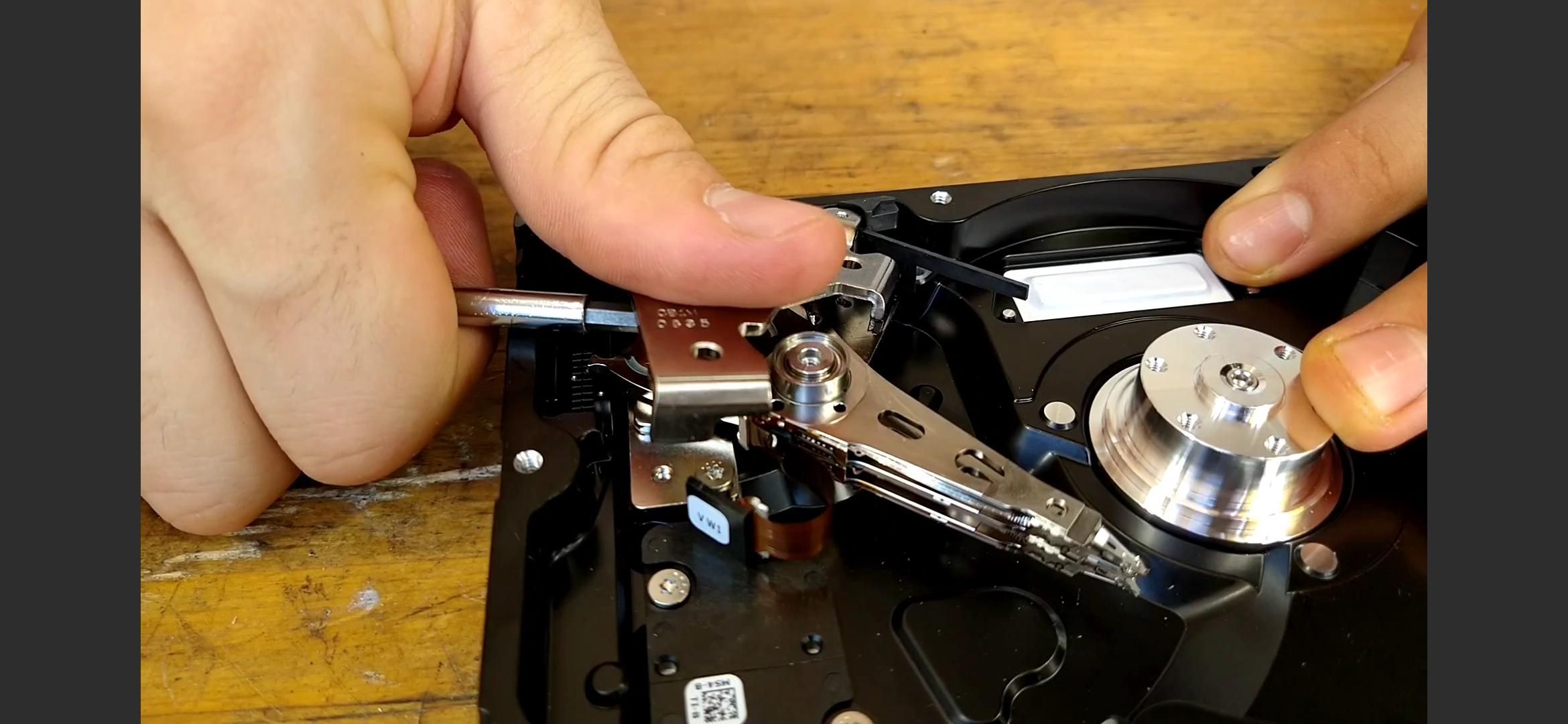 Best Ways to Find Magnets for DIY Projects at Home : 8 Steps (with ...