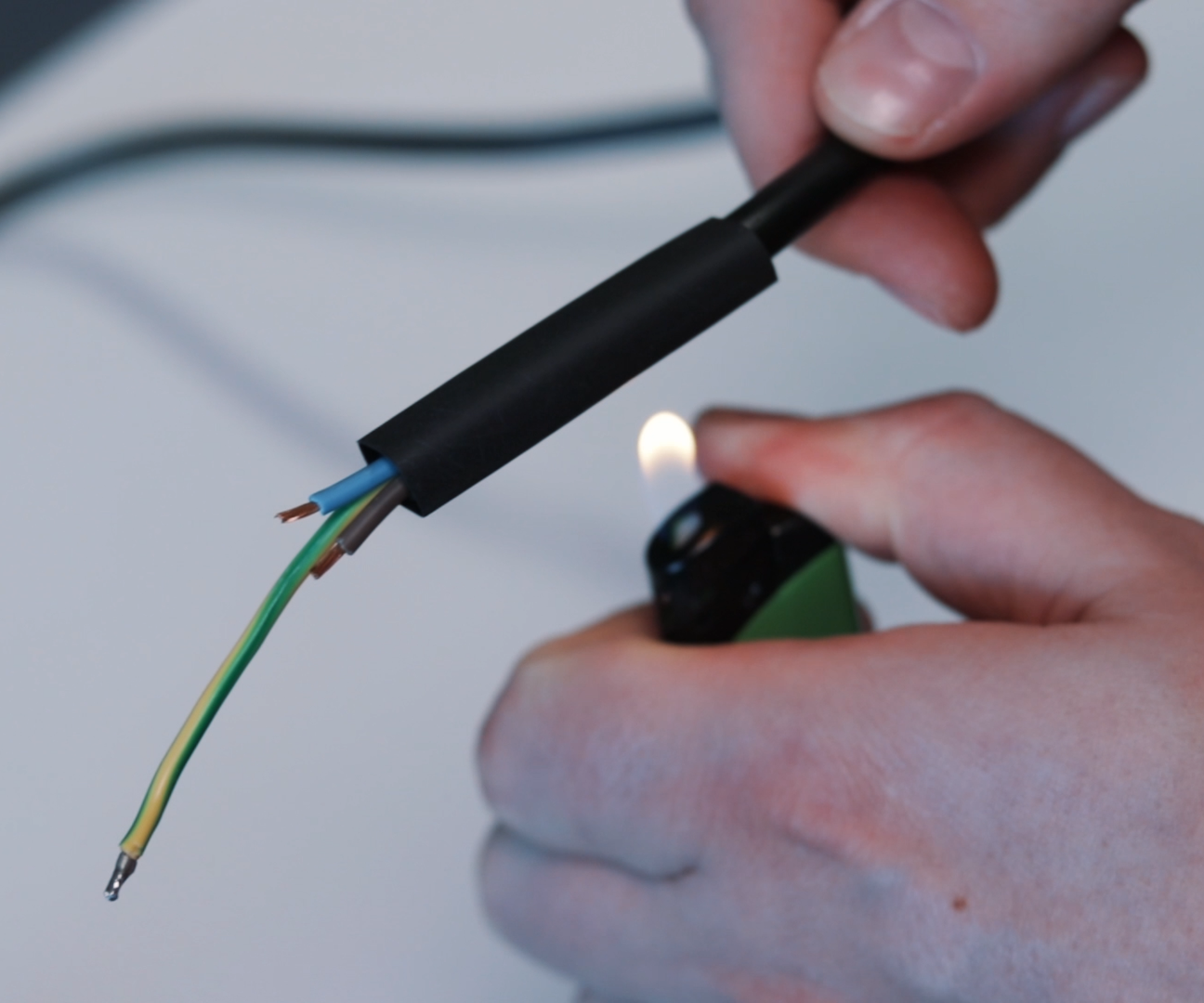 DIY FLOODLIGHT W/AC LEDs (+EFFICIENCY VS DC LEDs) : 21 Steps (with ...