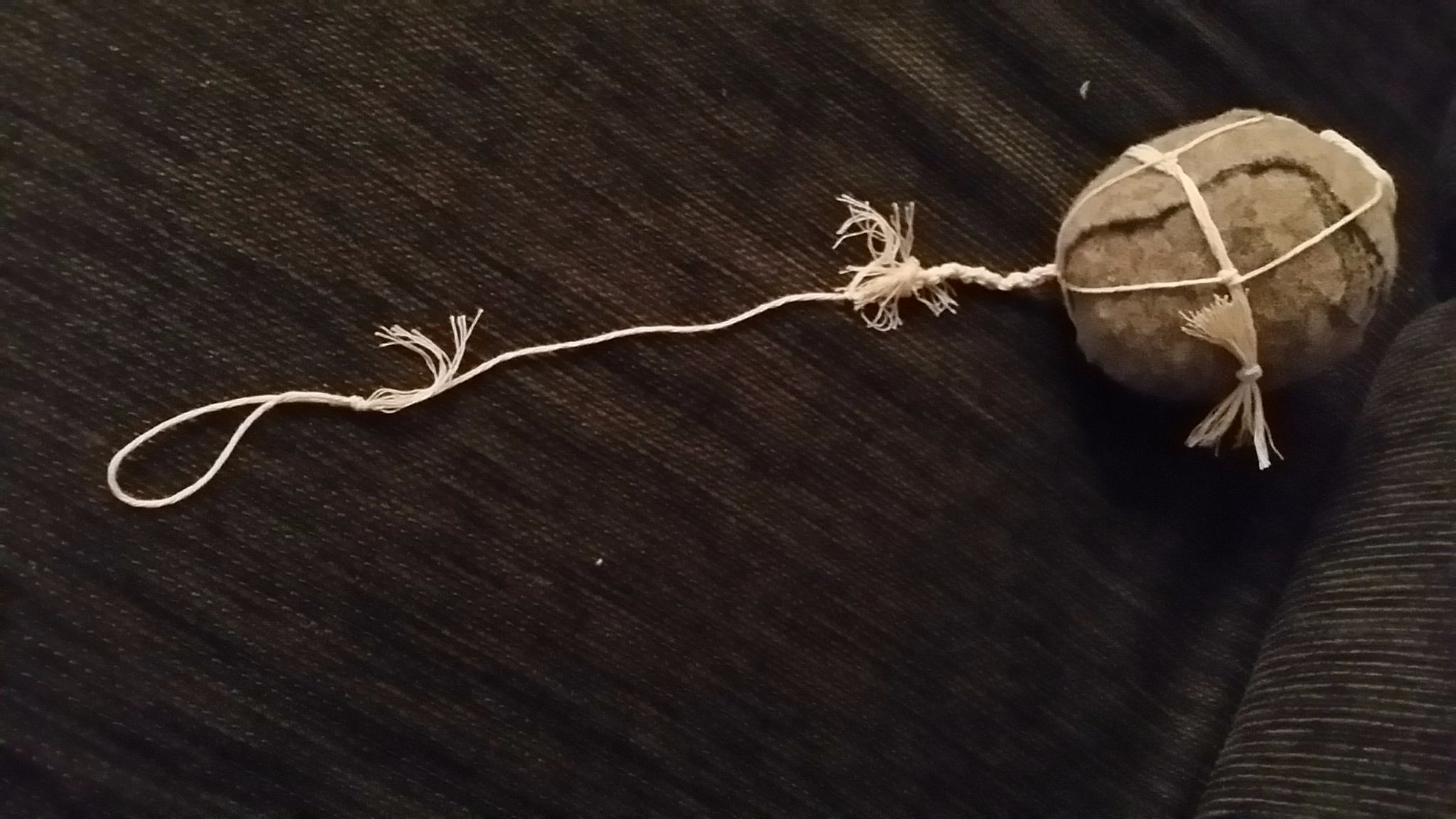 Sling/ Artillery Rock, for Larp : 4 Steps - Instructables