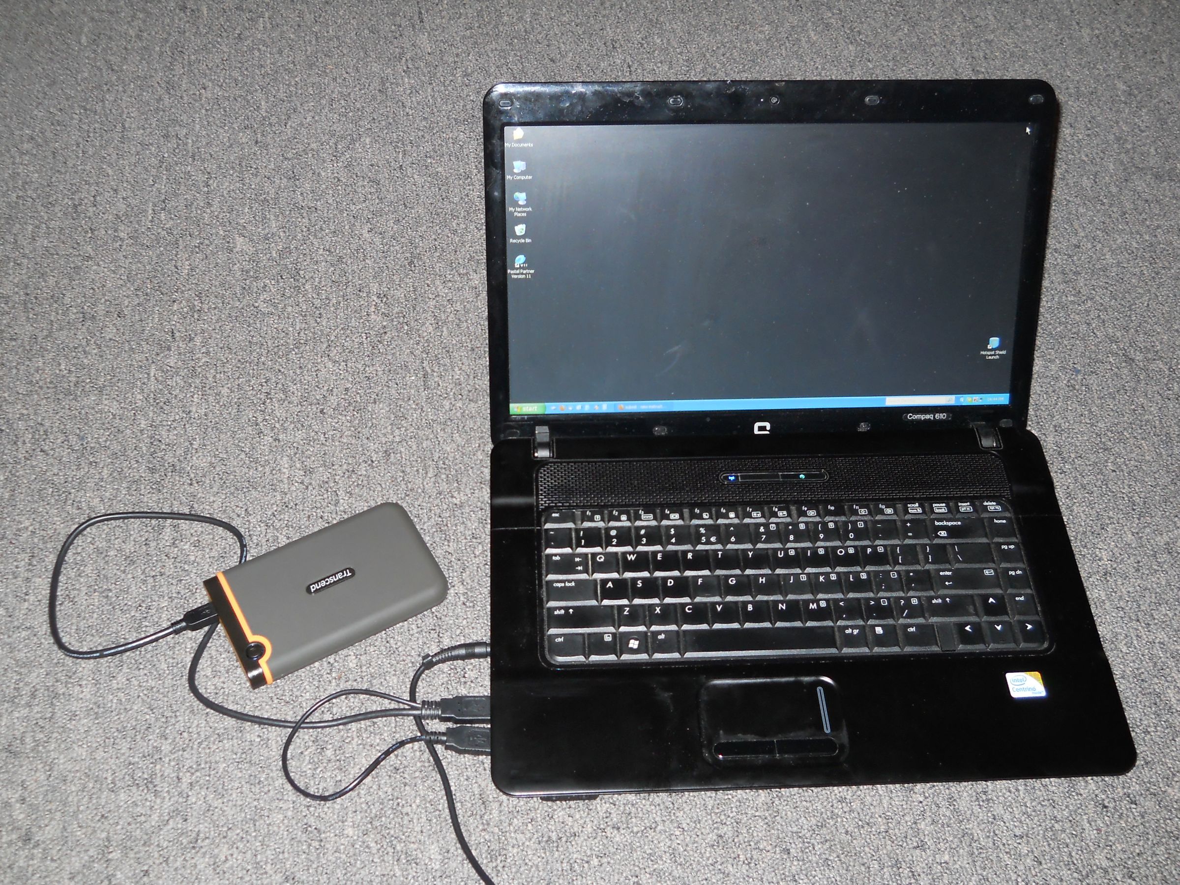 External Drive "Harness" for Laptops : 4 Steps - Instructables