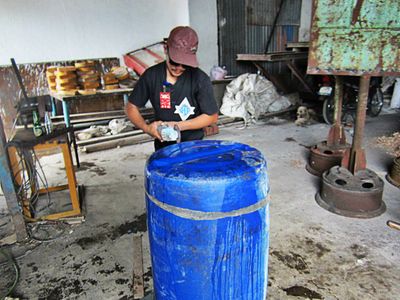 Cutting Half Vertically a PVC Drum (fast Method). - Instructables